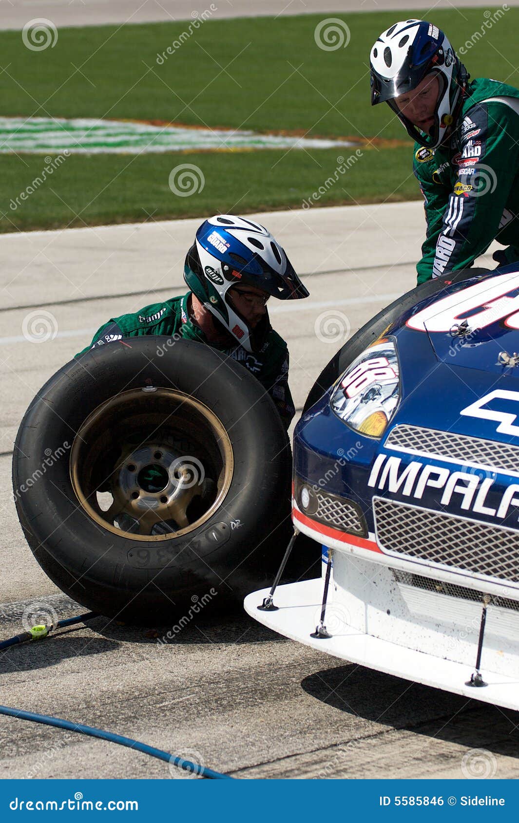 Pit Stop editorial photo. Image of association, fast, motorsports - 5585846