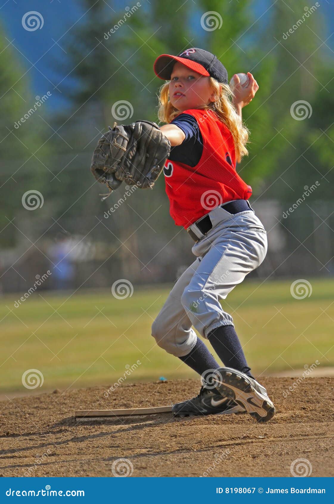 Pitcher editorial photography. Image of junior, leauge - 8198067