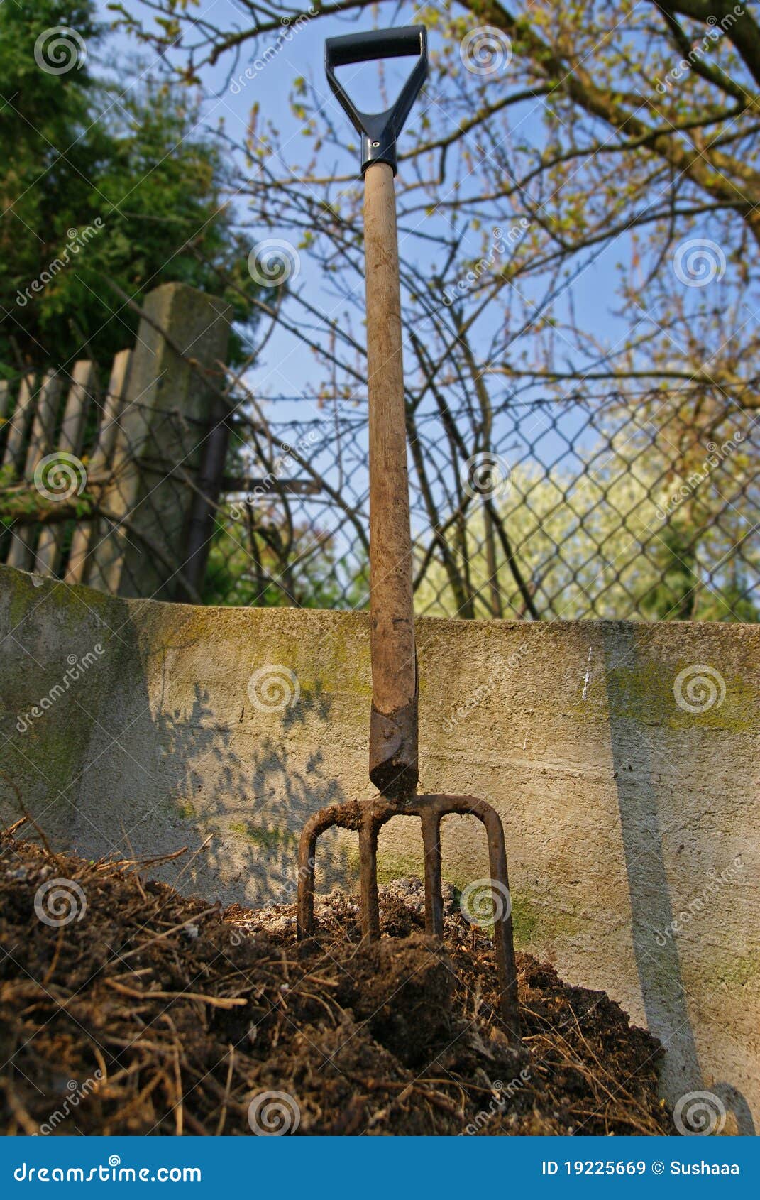 Pitchfork, Compost, Gardening Stock Image - Image of earth, organic ...