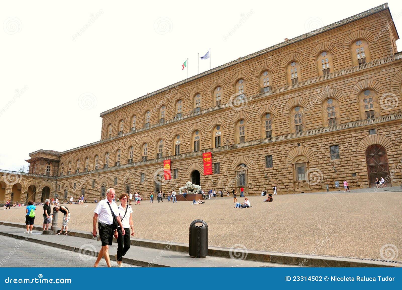 Pitti Palace, Florence, Italy Editorial Photography - Image of facade ...