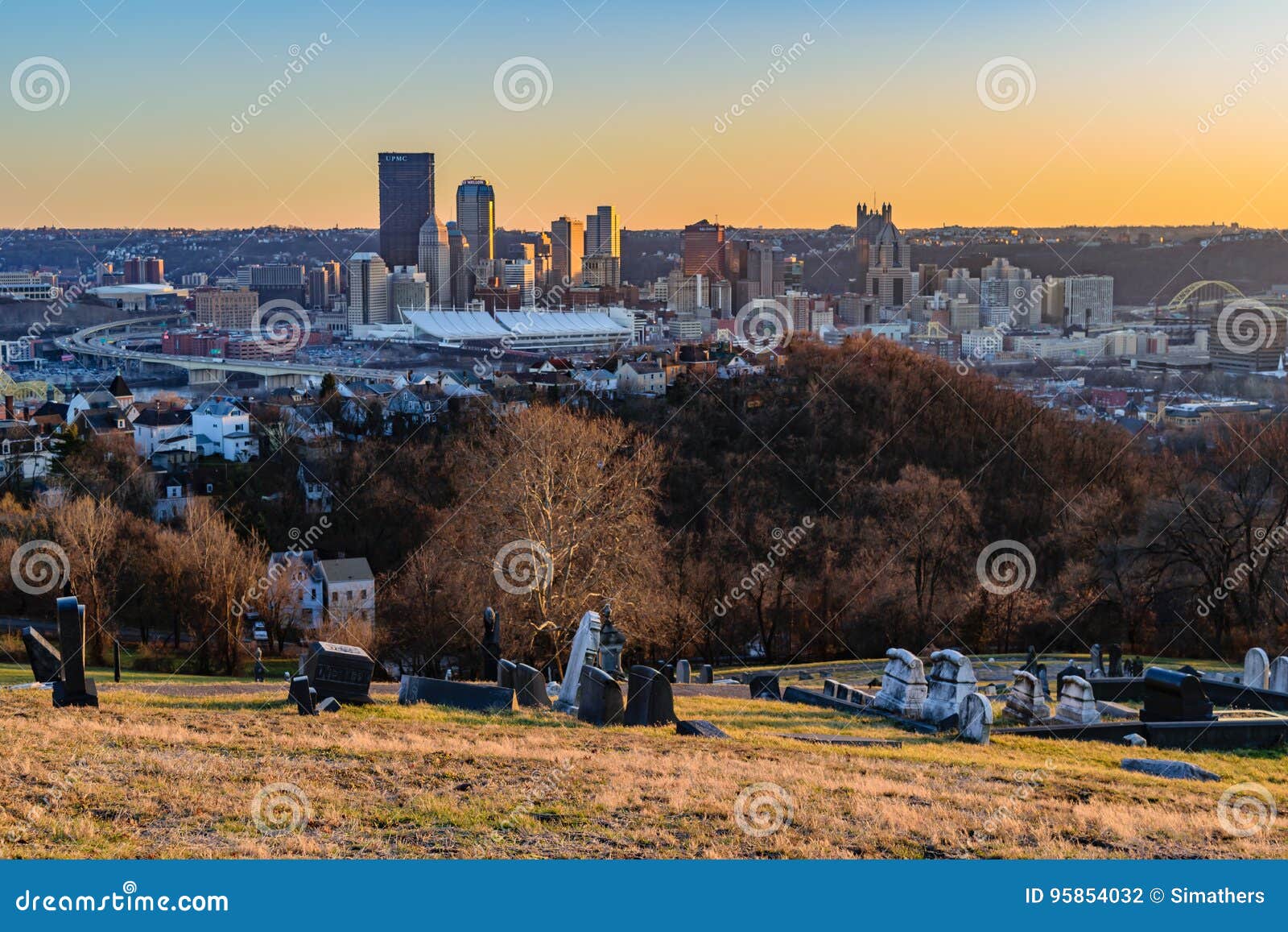 Pittsburgh Skyline at Sunset Editorial Photography - Image of urban ...