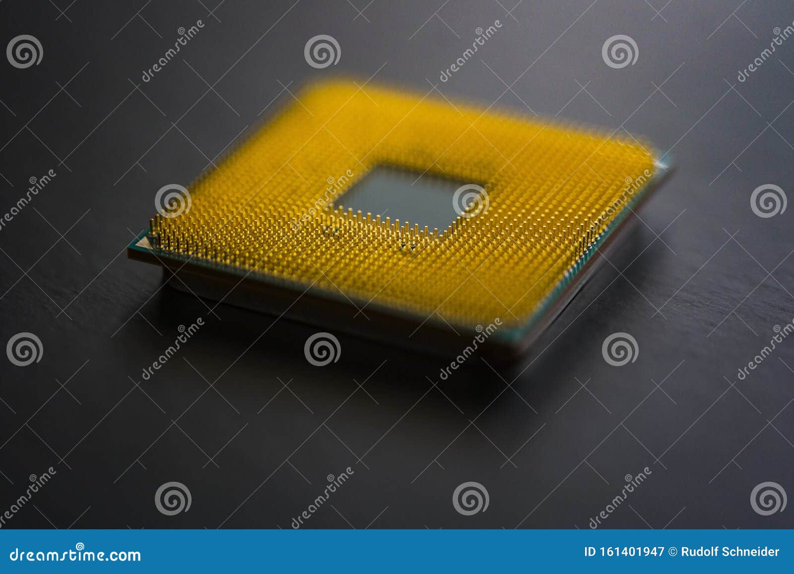 Placa Posterior De CPU Con Pines Imagen de archivo - Imagen de ...