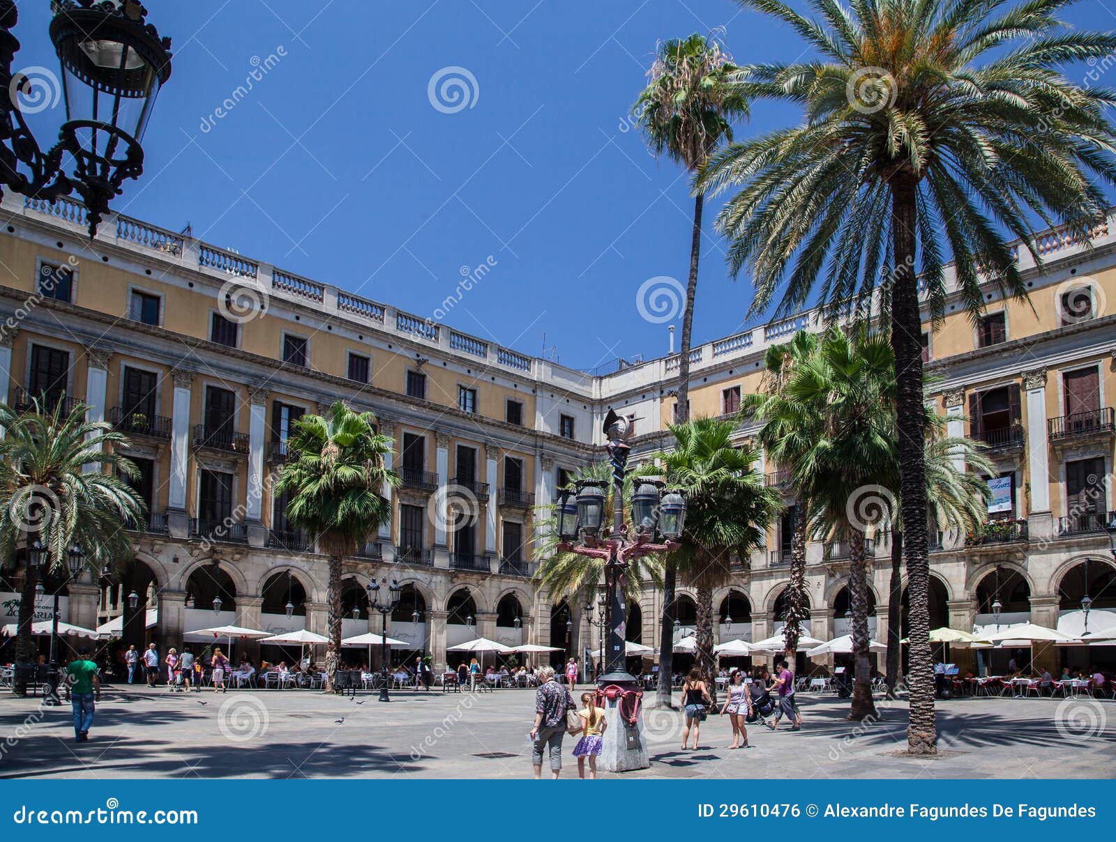 Placa Reial Barcelona Spain Editorial Photo - Image of plaza, tree ...