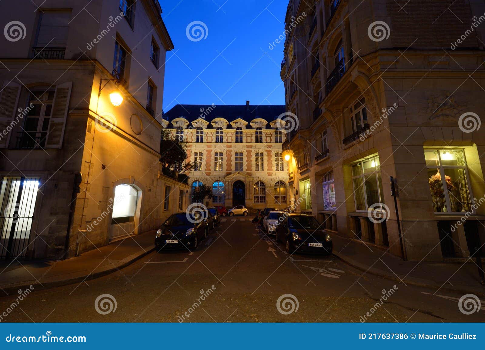 The Place De Furstenberg in the Heart of Paris Editorial Photo - Image ...