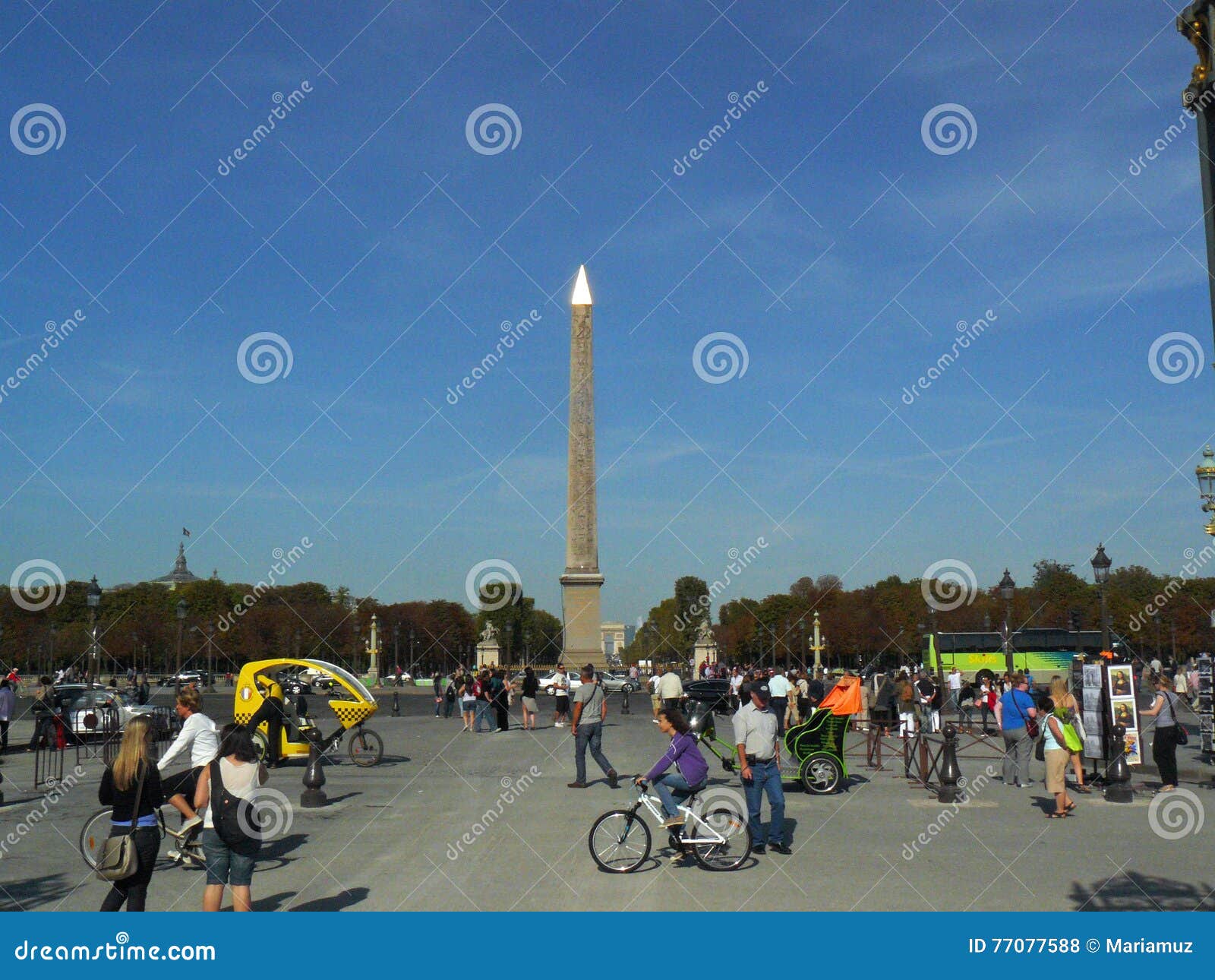 Place De La Concorde Concorde Square Paris Editorial Stock Photo ...