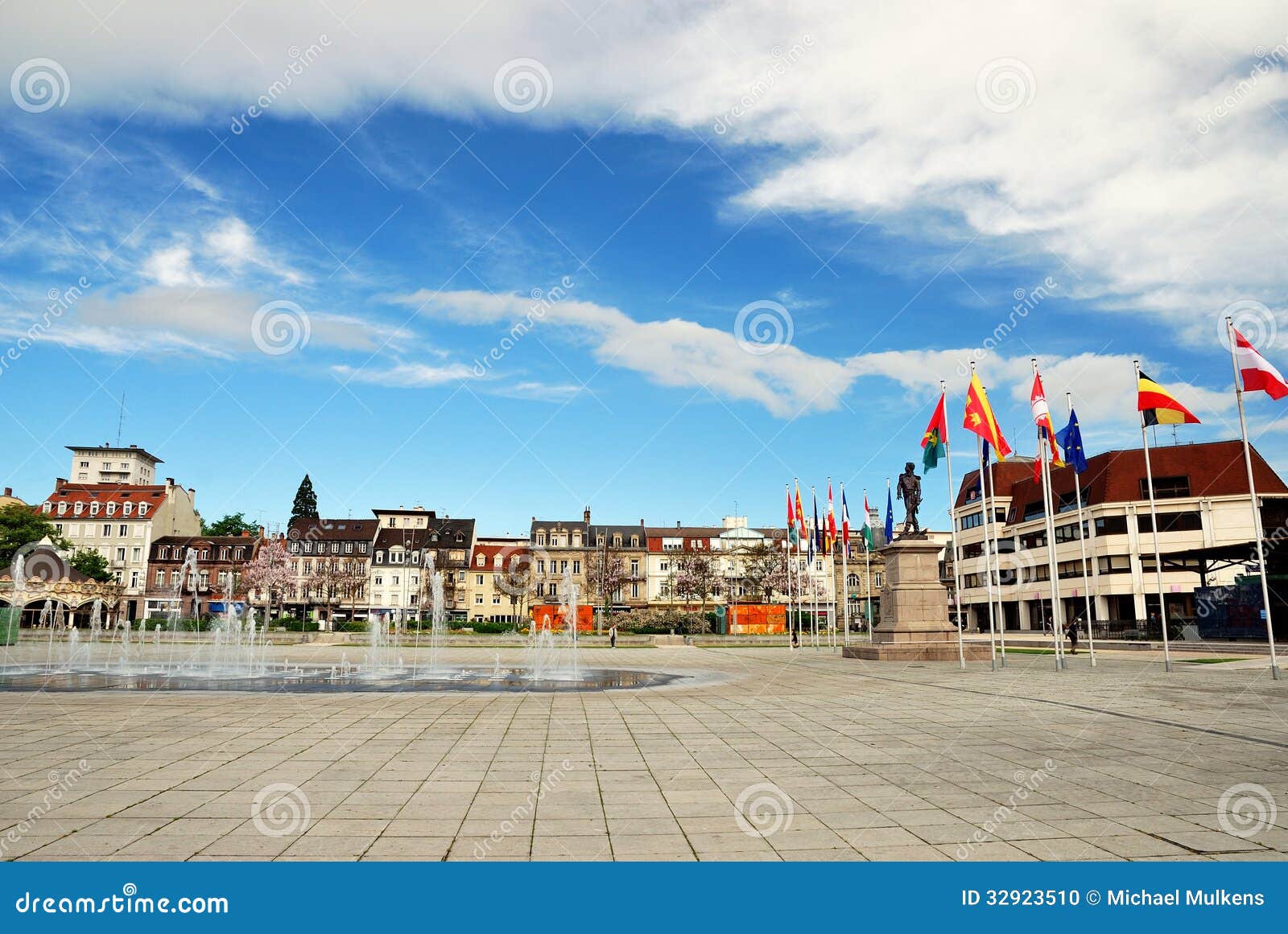 Place Rapp in Colmar editorial image. Image of holiday - 32923510