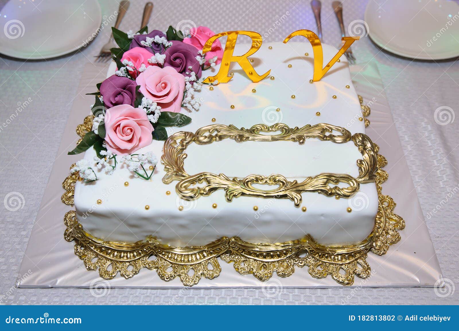 A Place To Write on the Cake. the Letters R and V in Yellow. Pink ...
