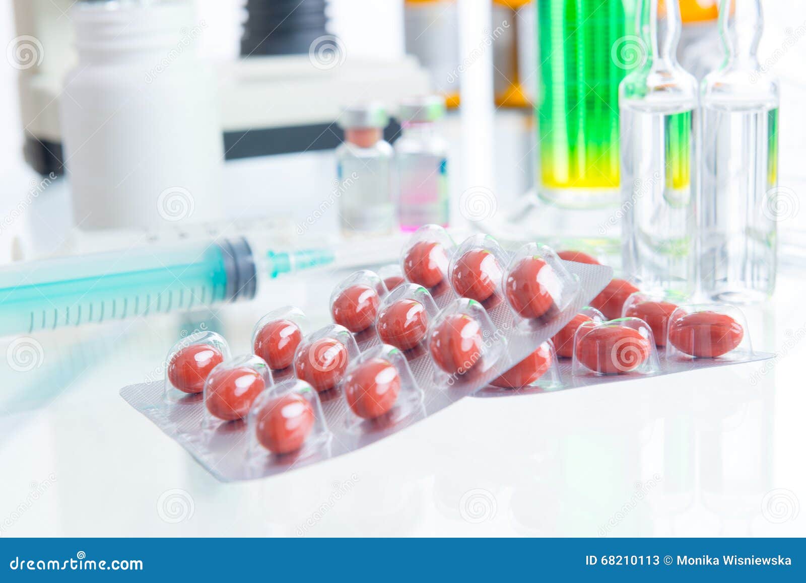 Placebo Pills and Injection Stock Image - Image of capsule, concept ...