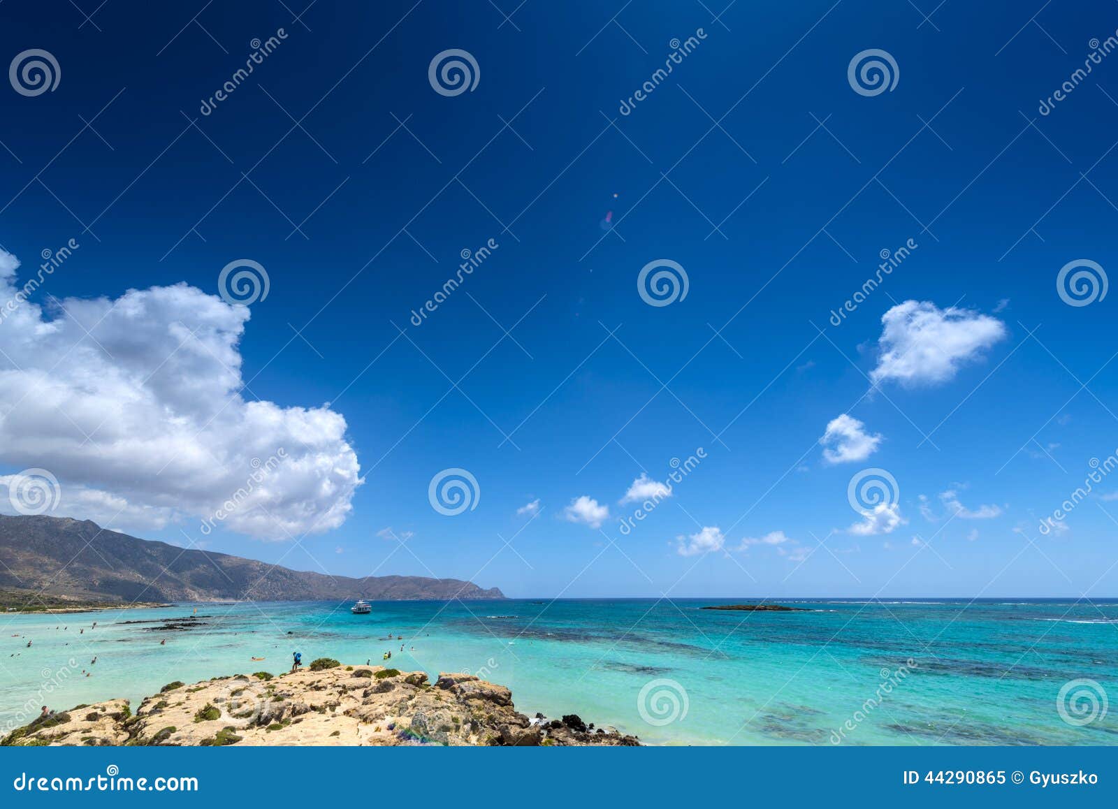 Plage Rose De Sable D'Elafonissi Image stock - Image du pierre ...