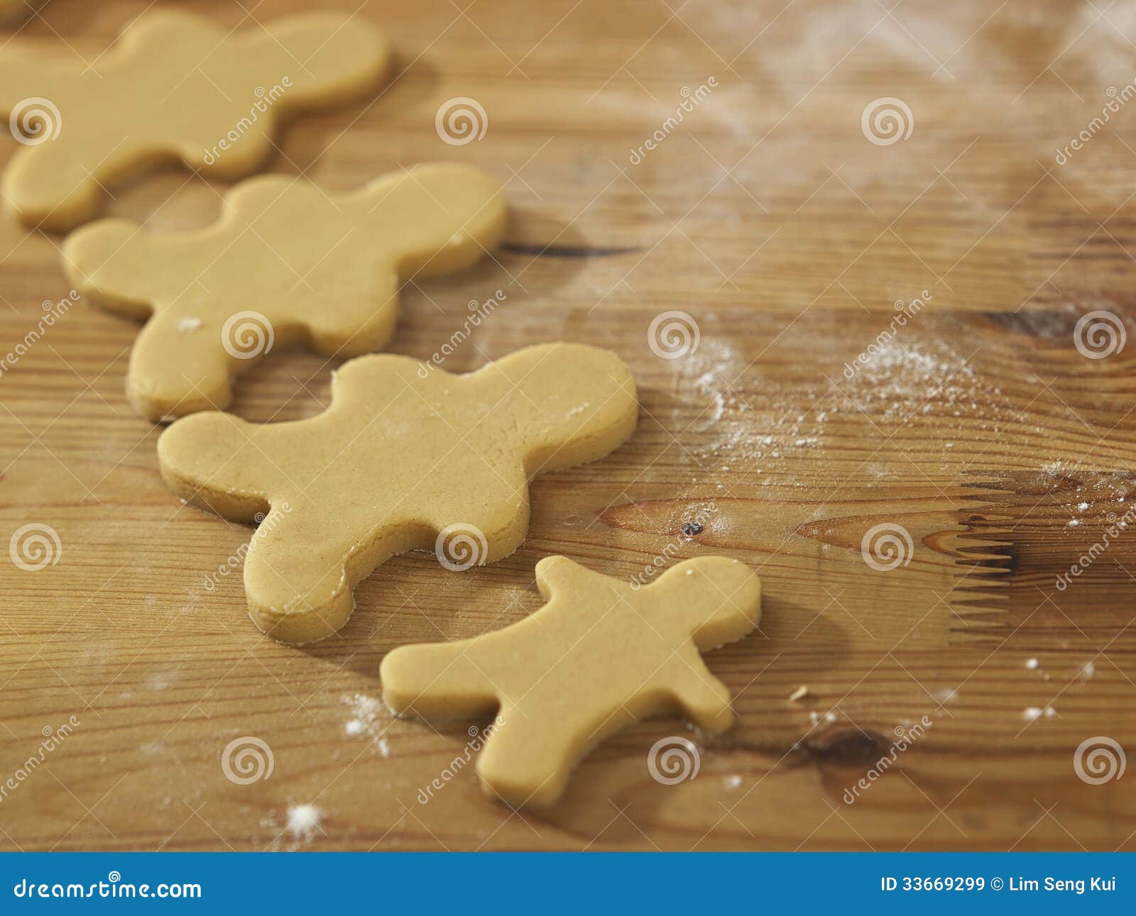 Plain gingerbread man stock image. Image of festive, expert - 33669299