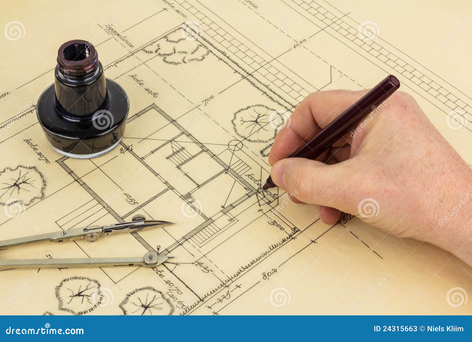 Plan, Crayon Lecteur, Encre, Compas Et Main Image stock - Image du ...