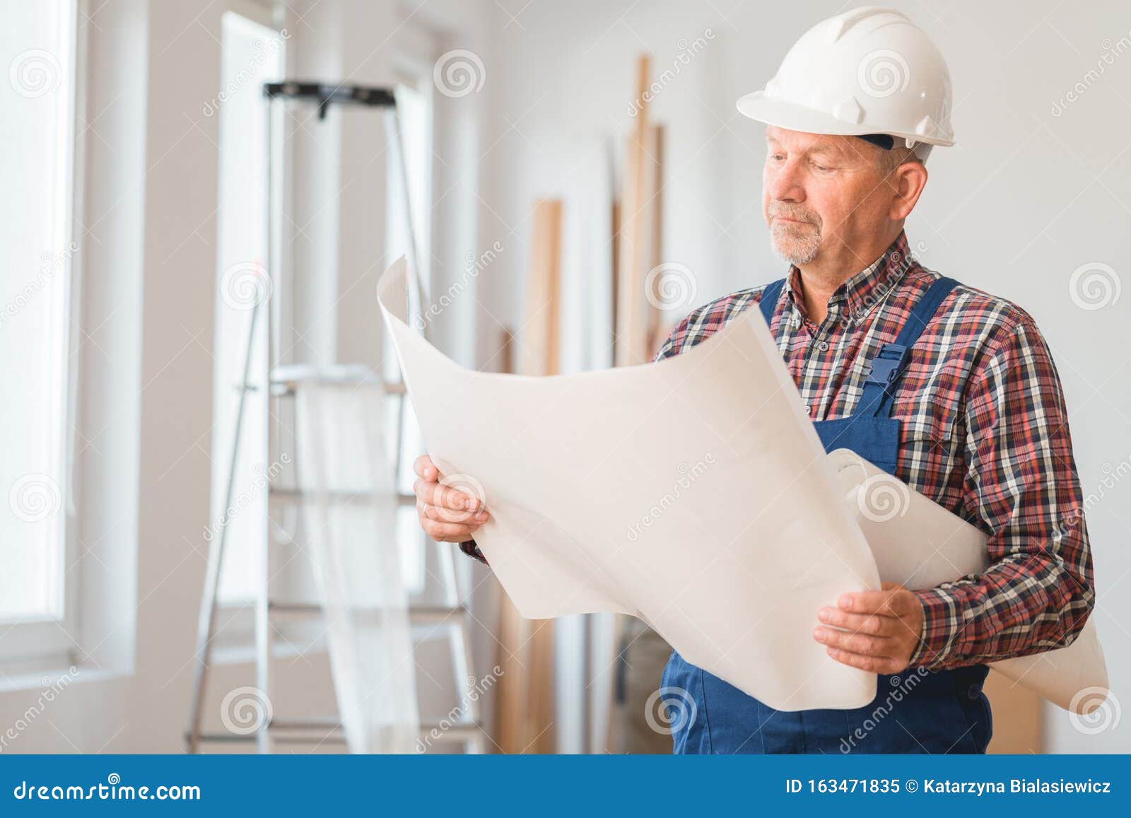 Plan of the house stock image. Image of crew, tools - 163471835