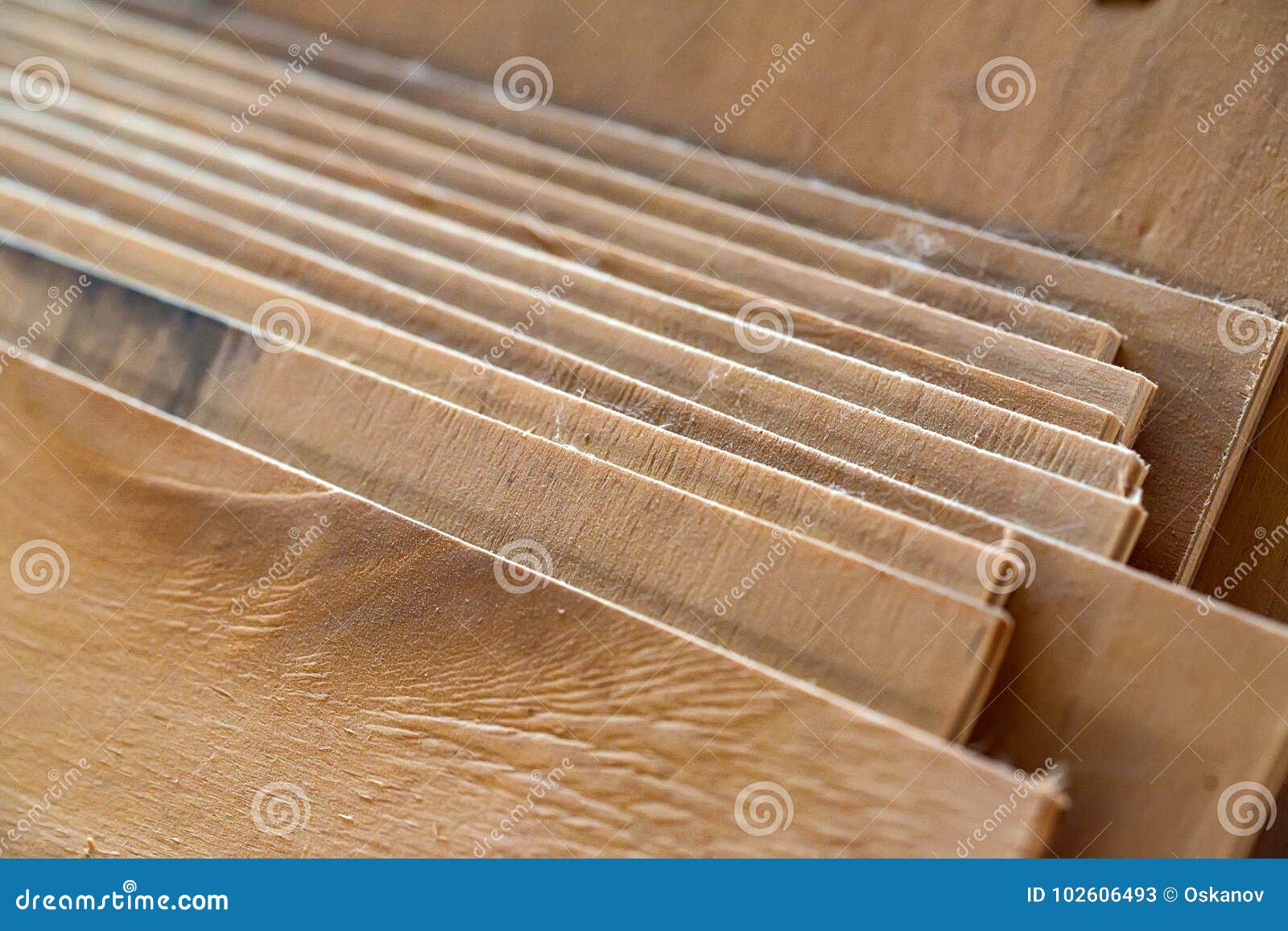 Plan Rapproché Des Feuilles De Contreplaqué Image stock - Image du ...