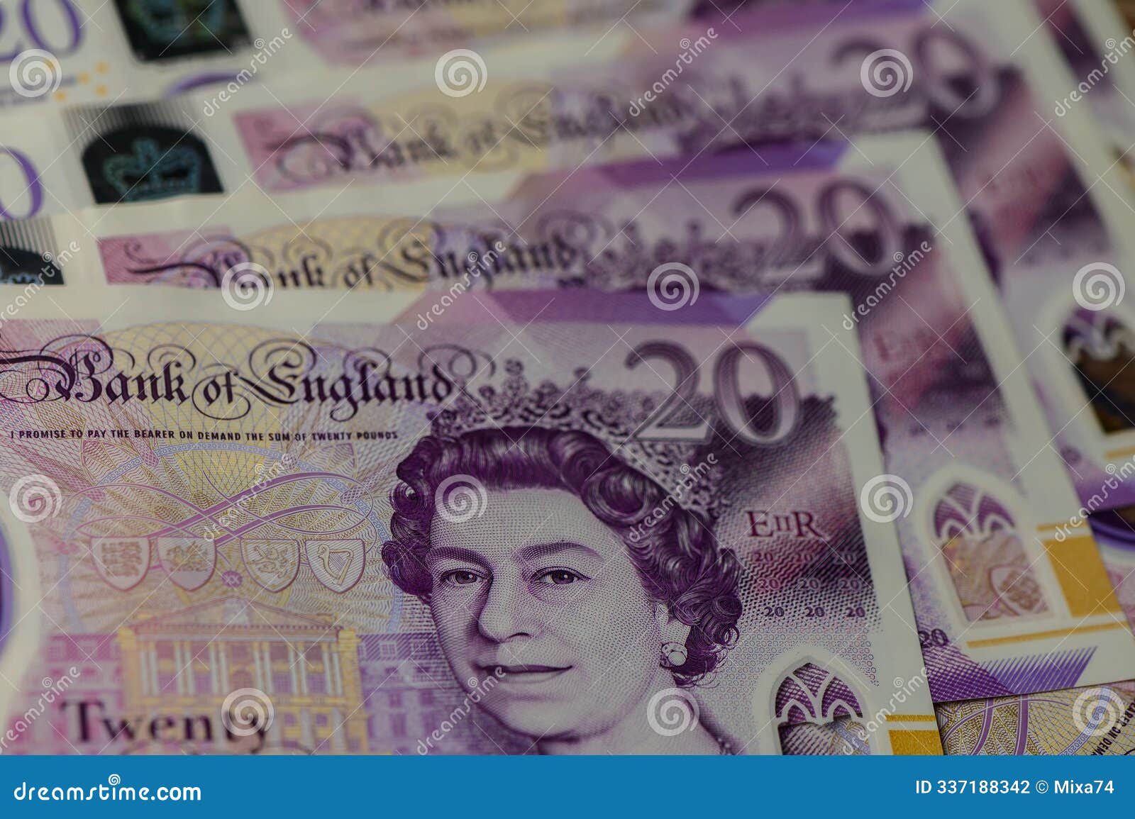 Various Denominations of British Pound Notes 2 Stock Photo - Image of ...