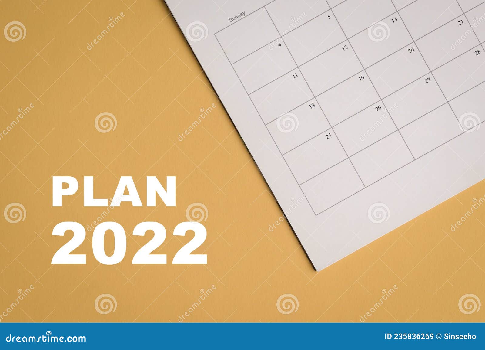 Plan 2022 on Yellow Background with Calendar Stock Image - Image of ...