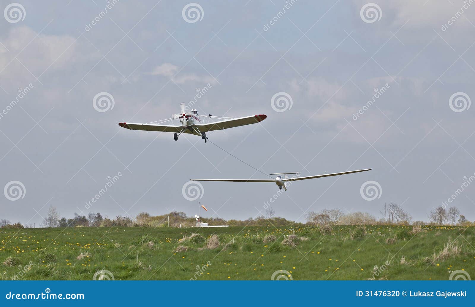 Planador plano do reboque foto de stock. Imagem de plano - 31476320