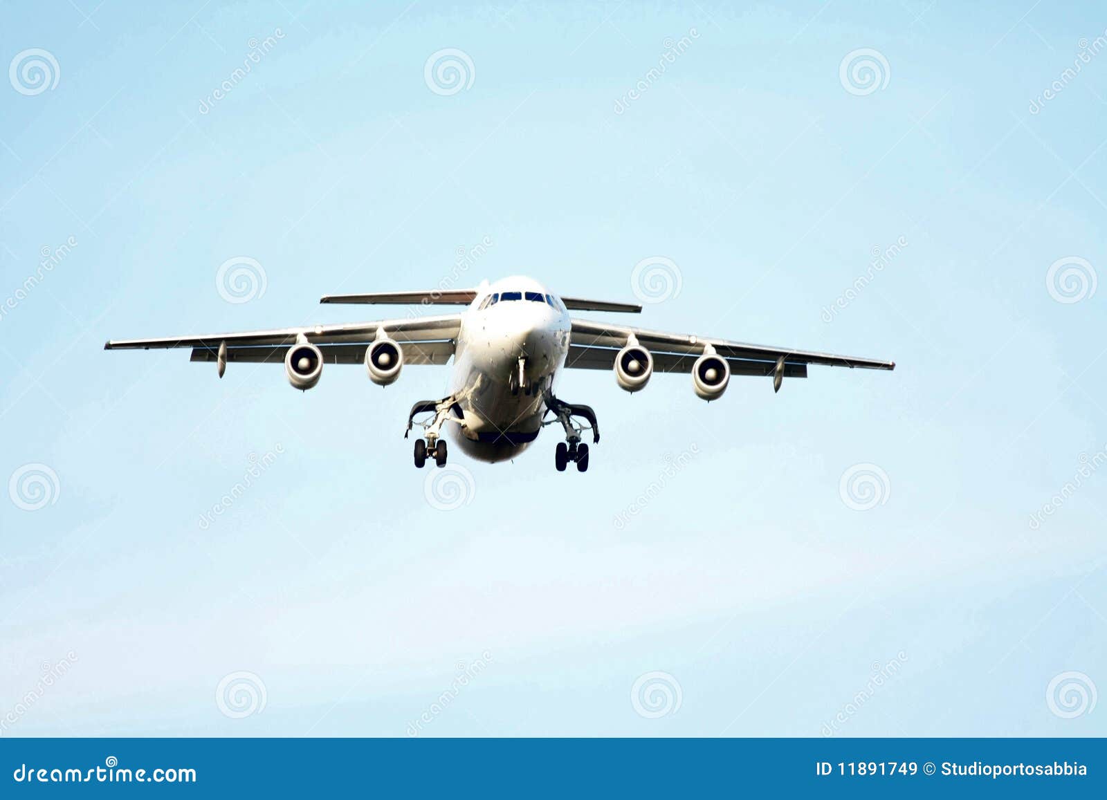 Plane approaching runway stock image. Image of amsterdam - 11891749