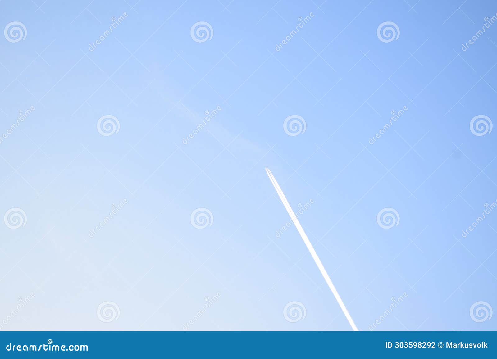 Plane Creating White Stripes in Blue Sky Stock Photo - Image of stripes ...