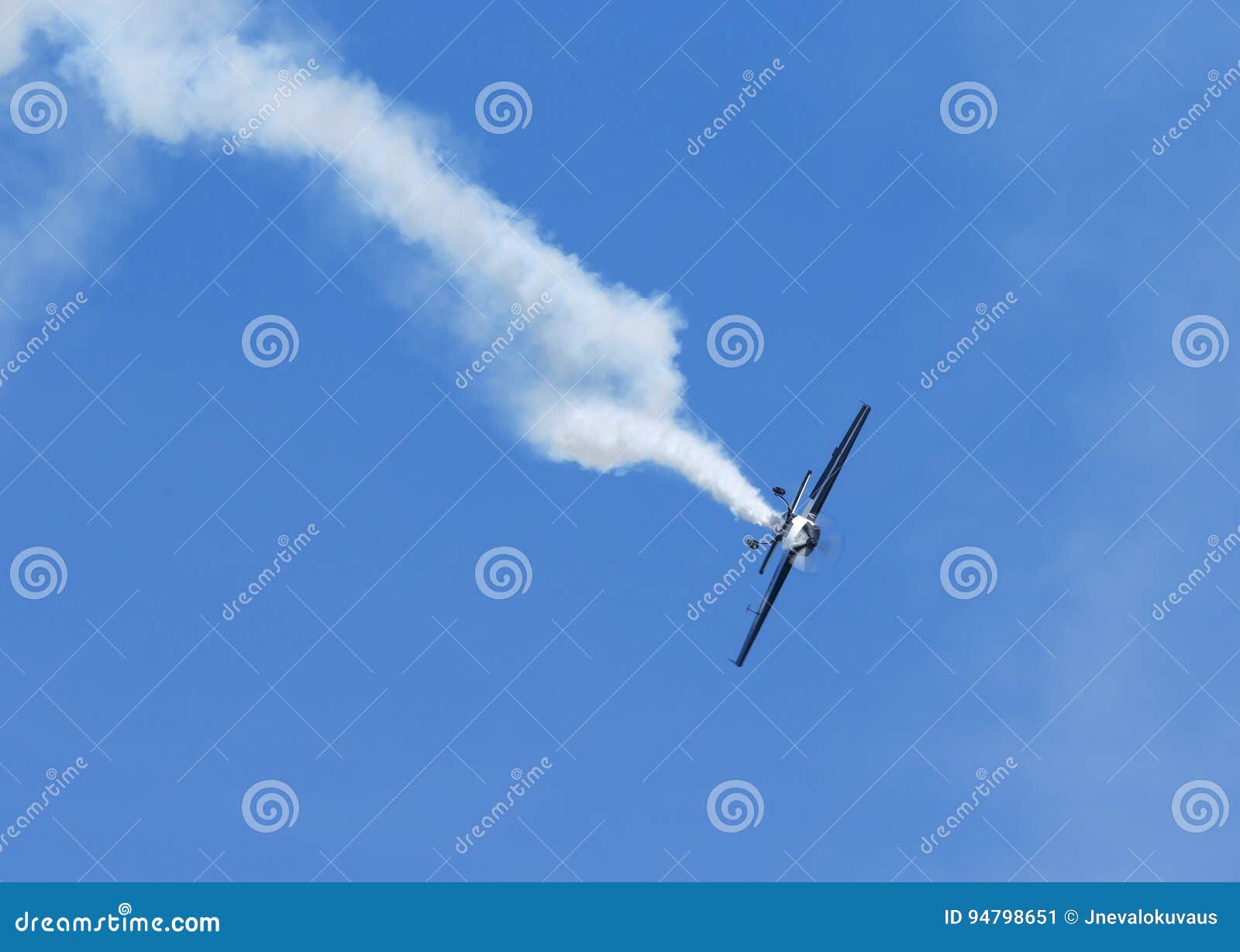 Plane Engine Failure Airborne. Stock Image - Image of aircraft ...