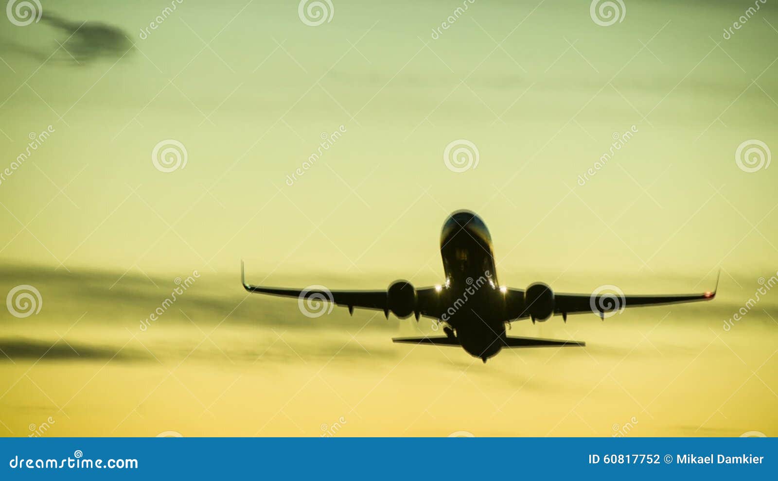 Plane passes overhead stock footage. Video of business - 60817752