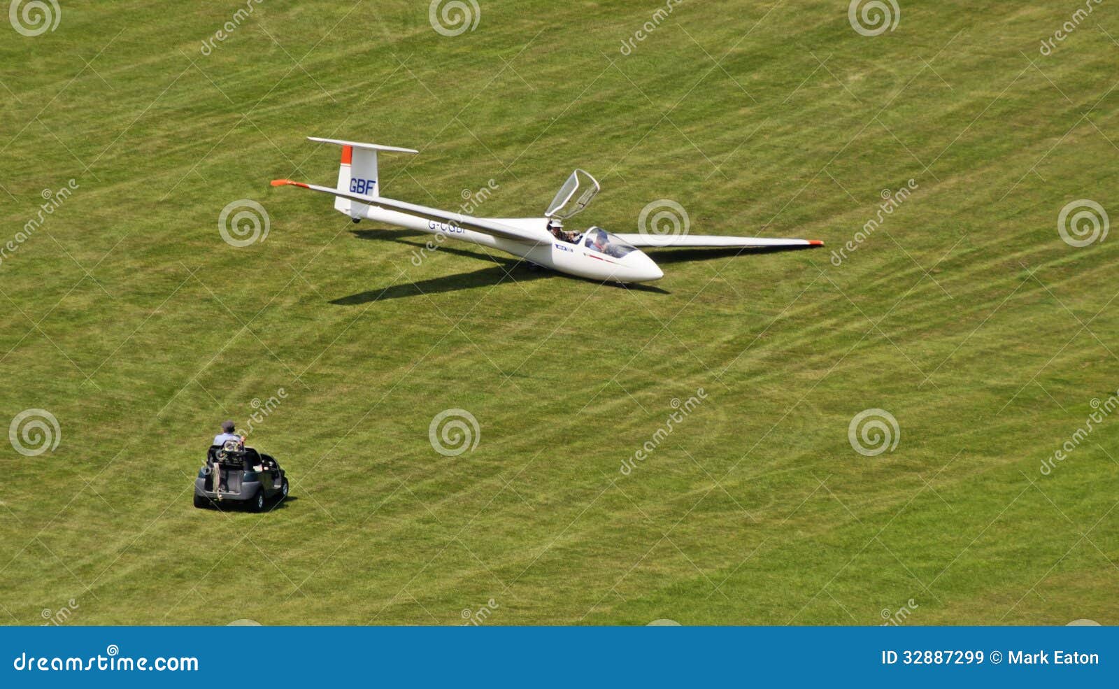 Planeador imagen de archivo editorial. Imagen de aeroplano - 32887299