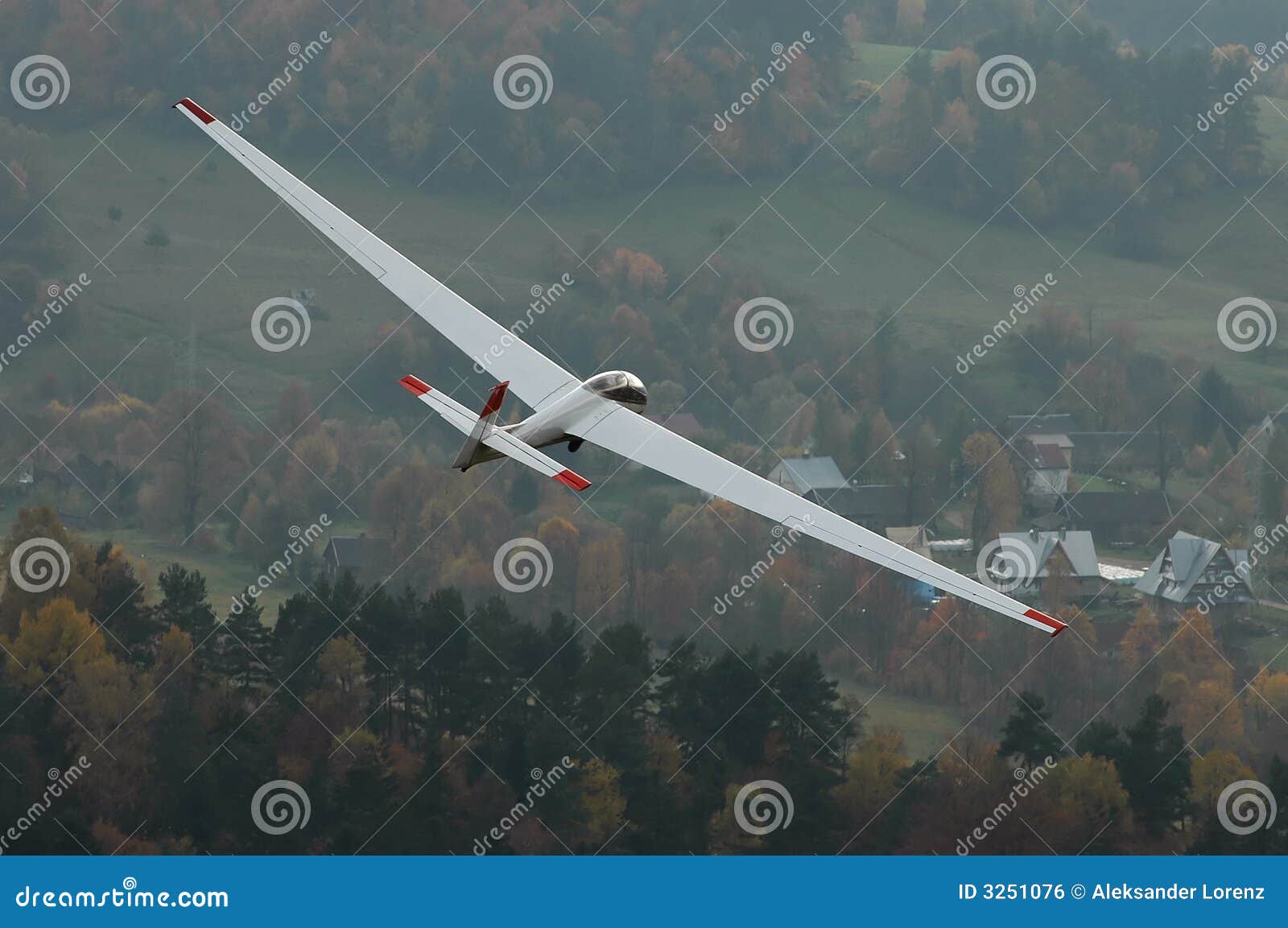 Planeador en vuelo. foto de archivo. Imagen de piloto - 3251076