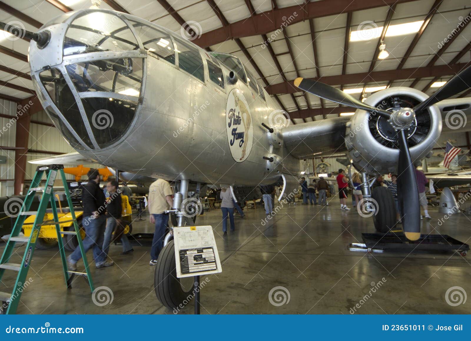 Planes of Fame B-25 Mitchell Bomber Editorial Photo - Image of people ...