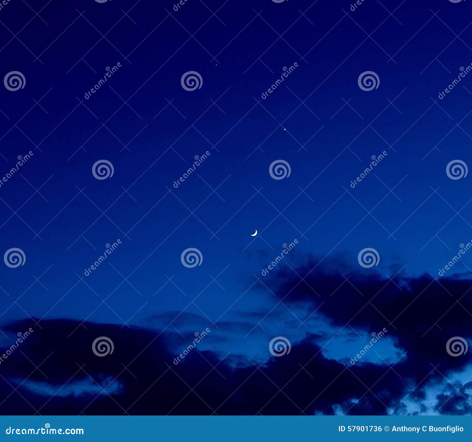 Planet Venus and Crescent Moon Stock Photo - Image of overhead, dark ...