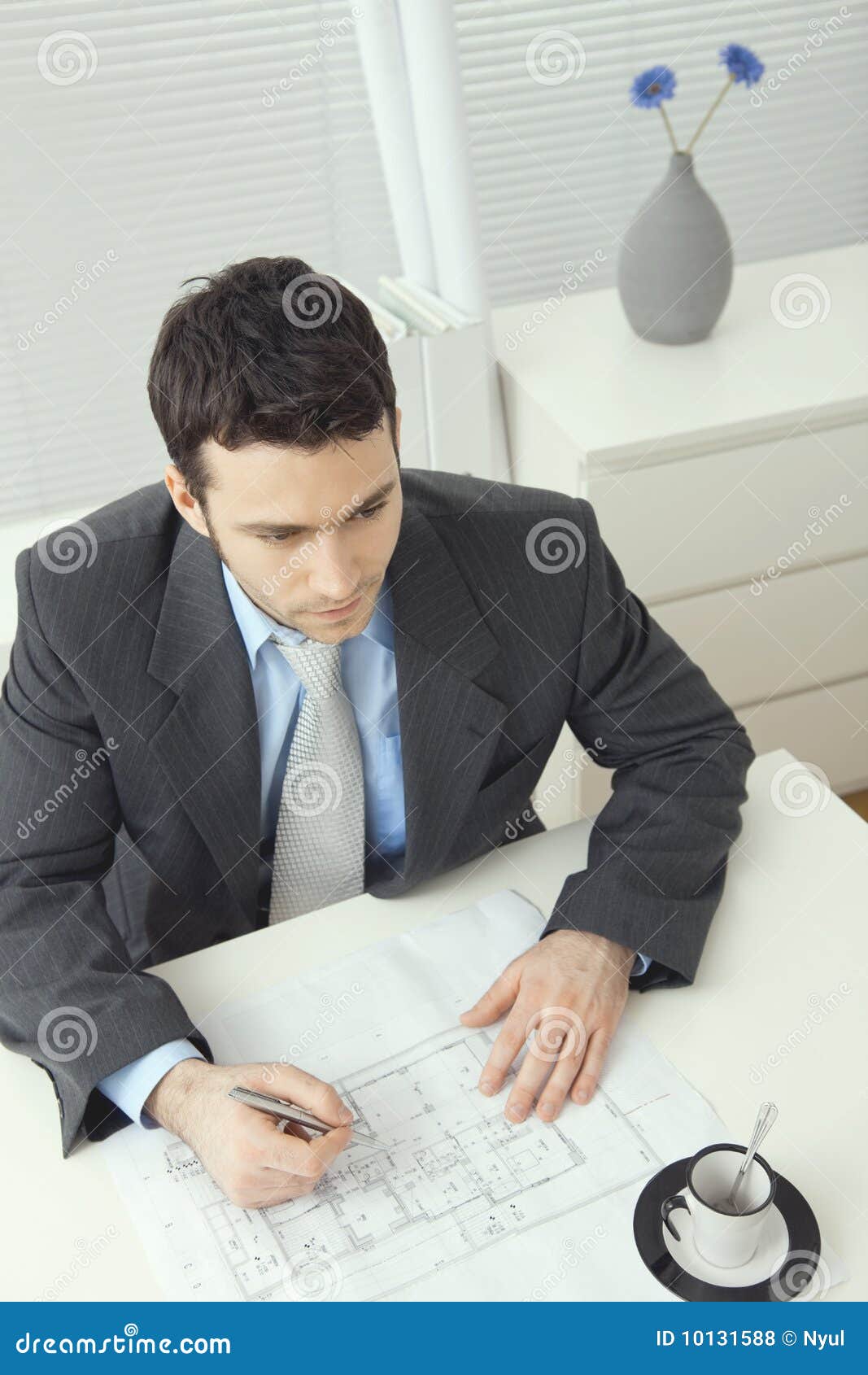 Planification De Bureau D'architecte Photo stock - Image du occasionnel ...