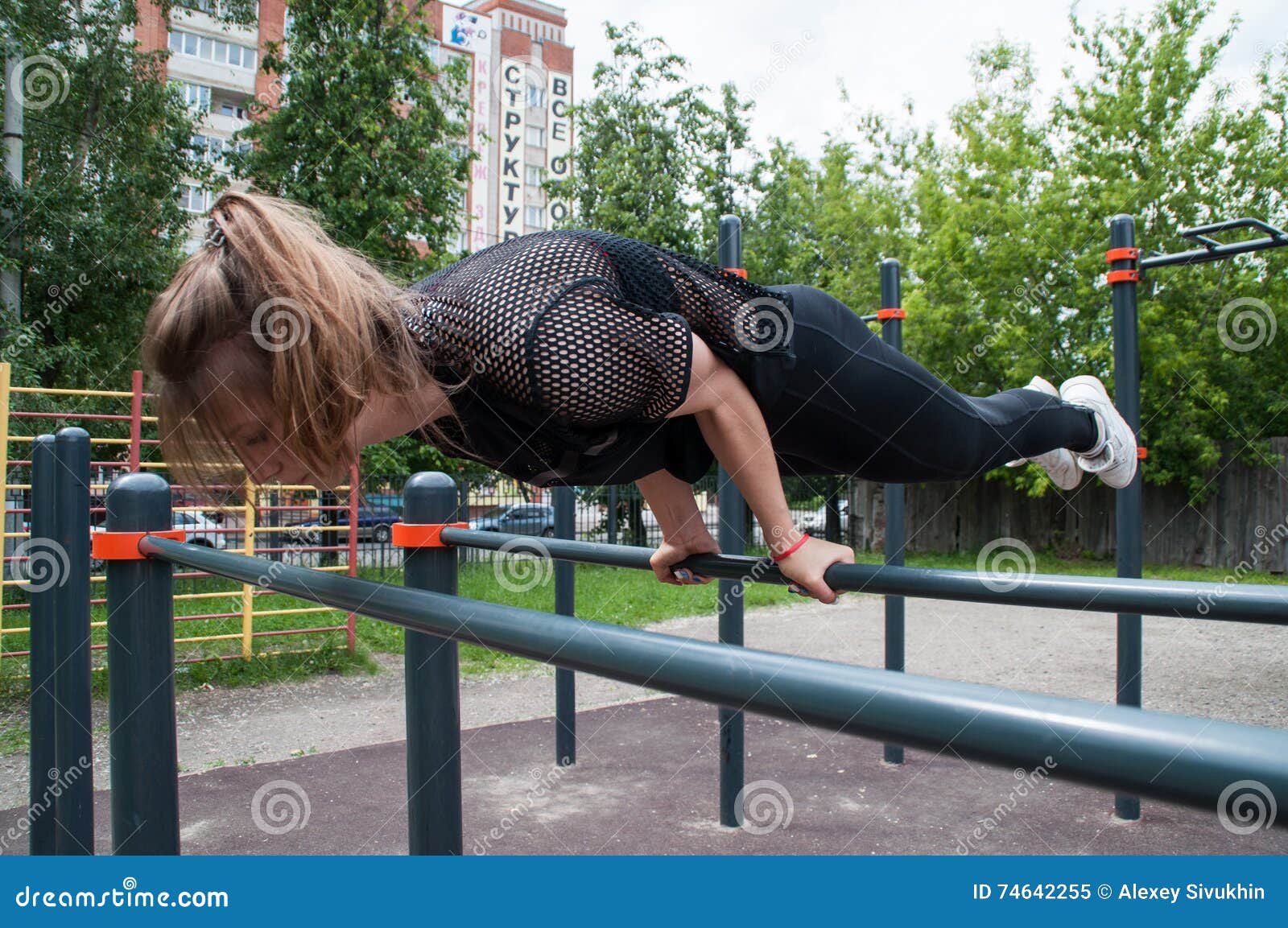 Plank on bar stock image. Image of girl, workout, gymnast - 74642255