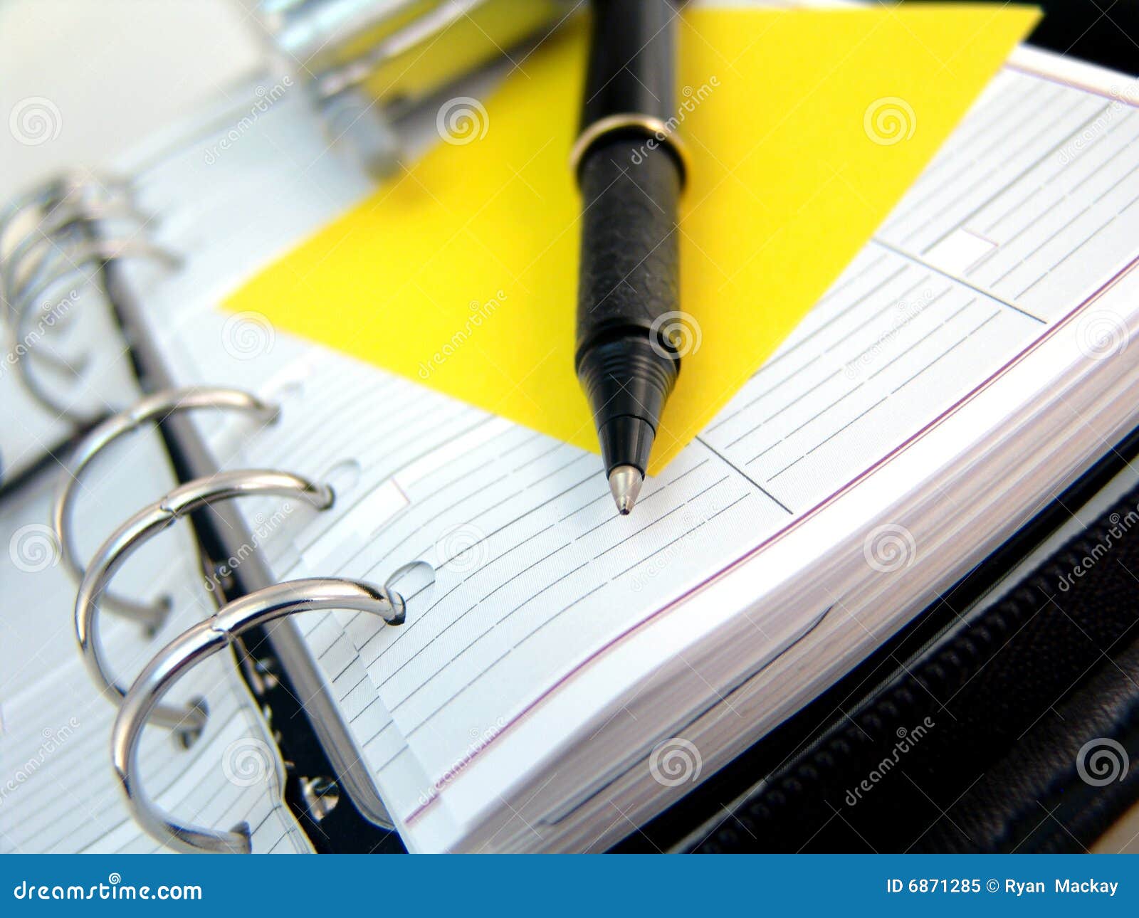 Planner, Sticky Note and Pen Stock Image - Image of reminder, record ...