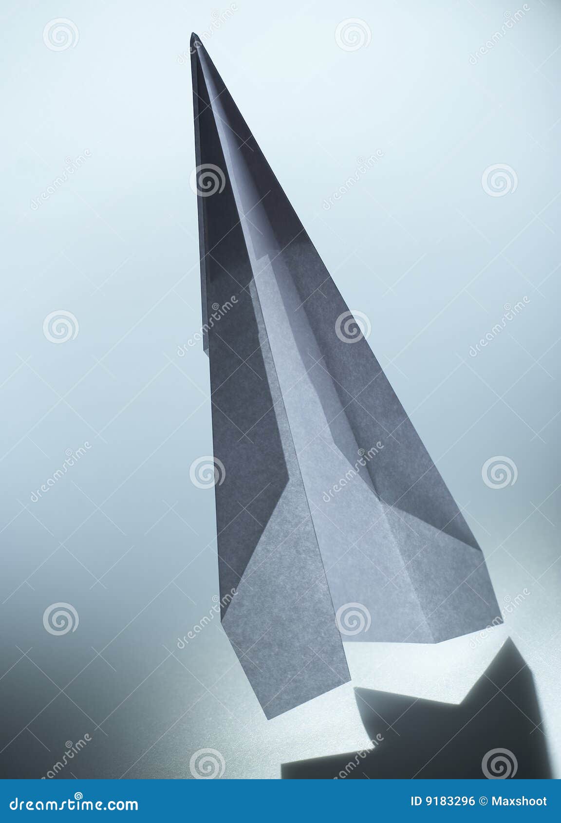 Plano de papel foto de stock. Imagem de precipitado, ciano - 9183296