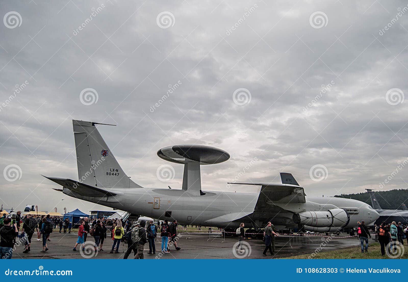 Plano Militar Em Dias Da OTAN Foto de Stock Editorial - Imagem de plano ...