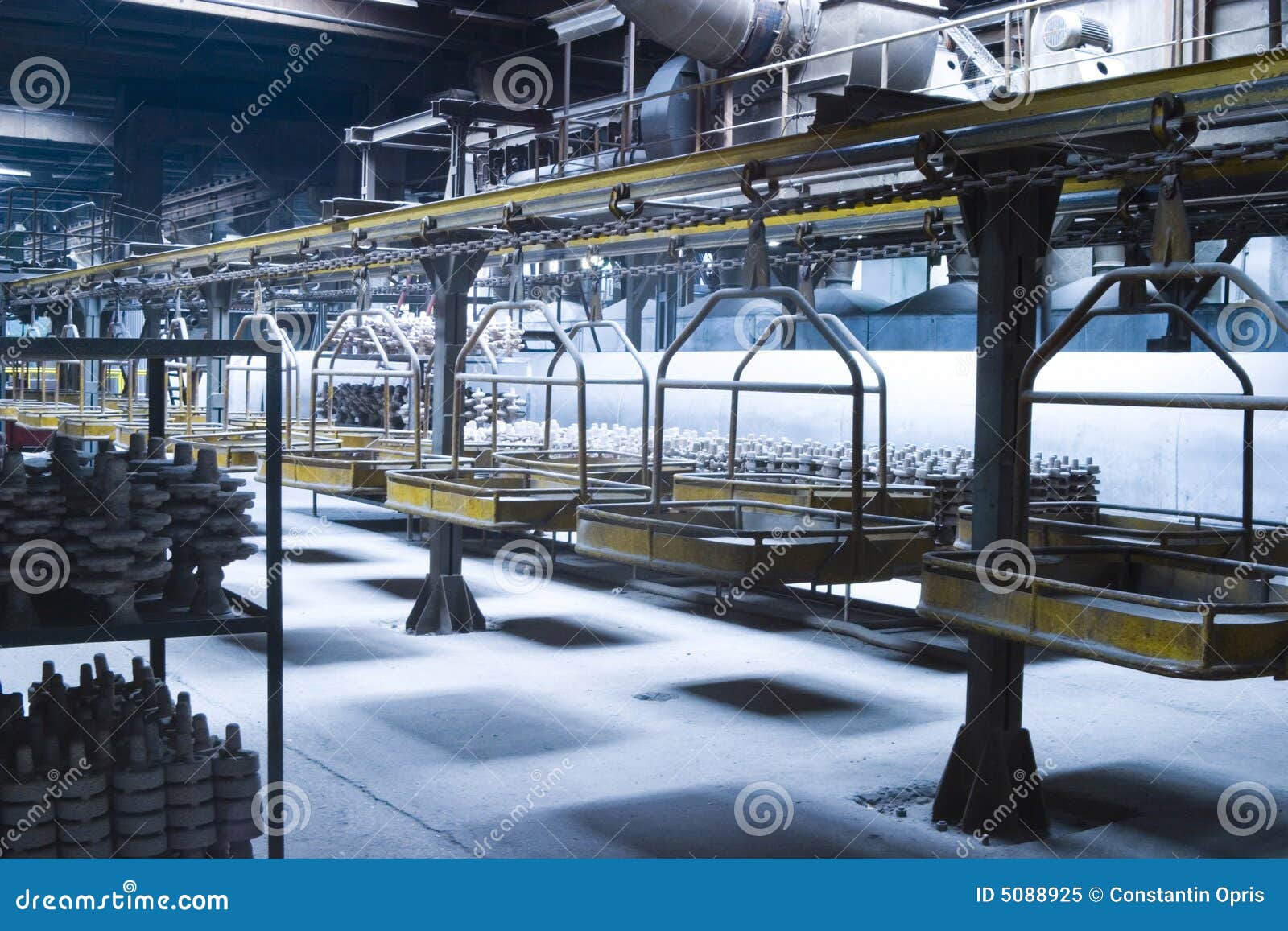 Planta De Fabricación Industrial Imagen de archivo - Imagen de proceso ...