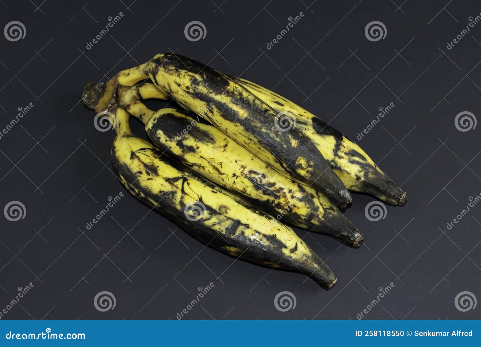 Kerala Ethapazham Or Plantain Banana In The Basket.Also Known As ...