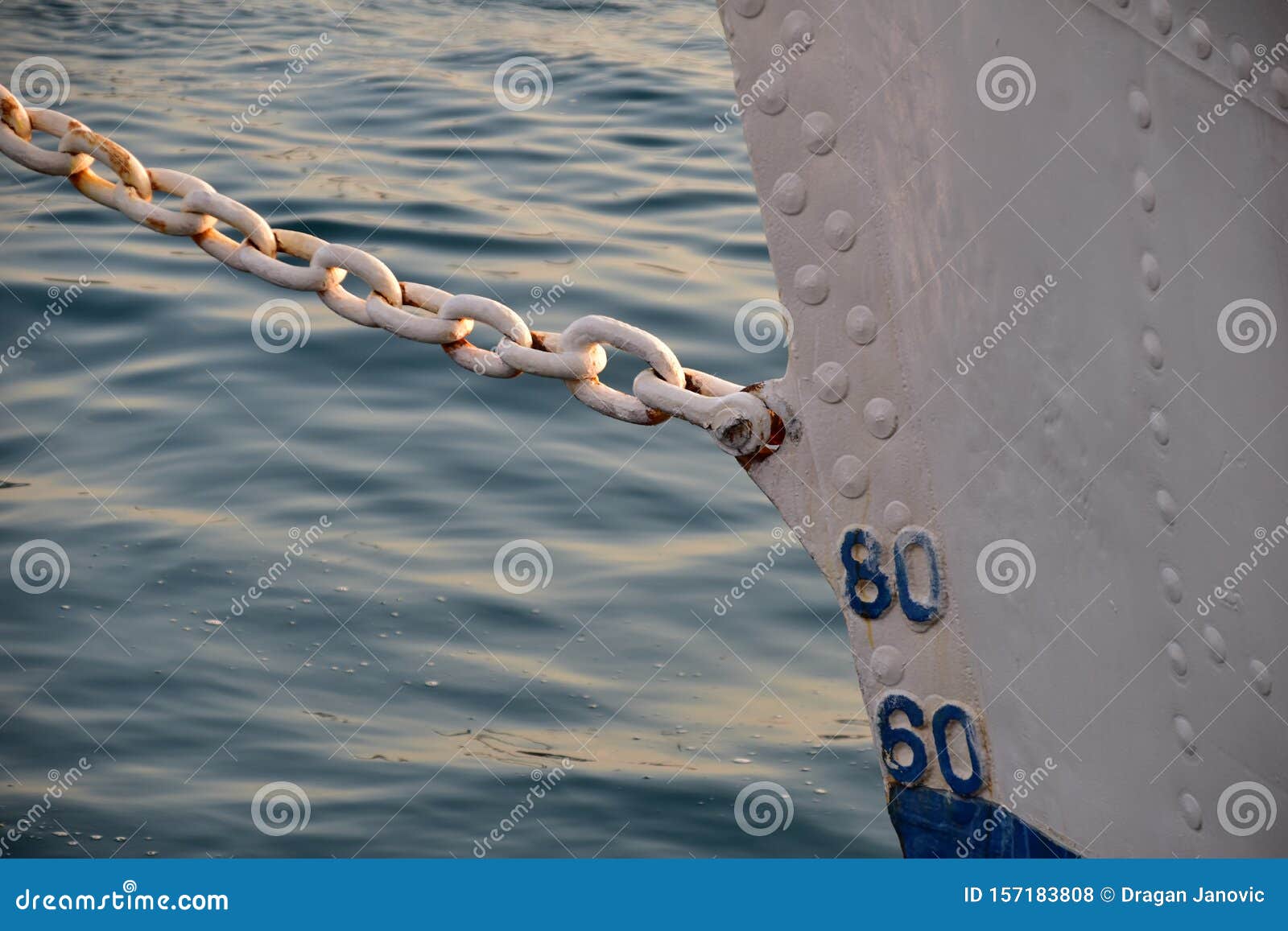 Plaque De Coque De Navire Avec Rivets Photo stock - Image du visible ...