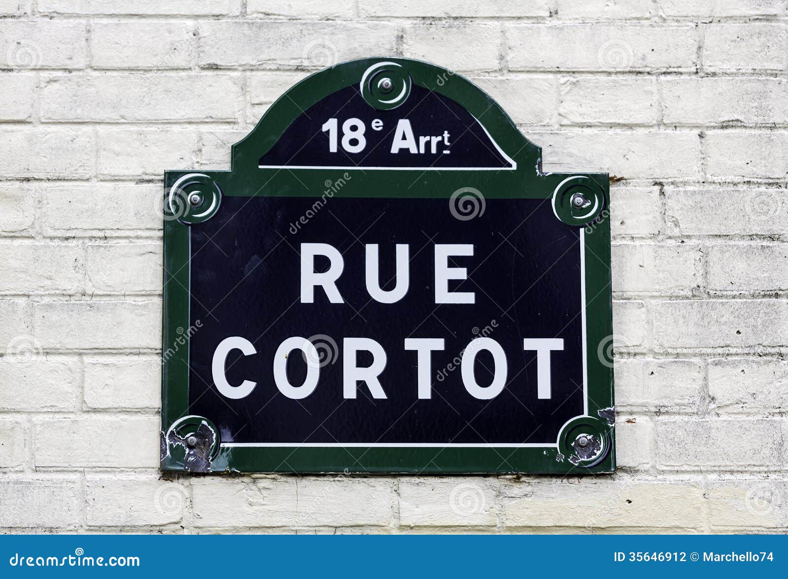 Plaque Traditionnelle De Paris Avec Le Nom De Rue Photo stock - Image ...