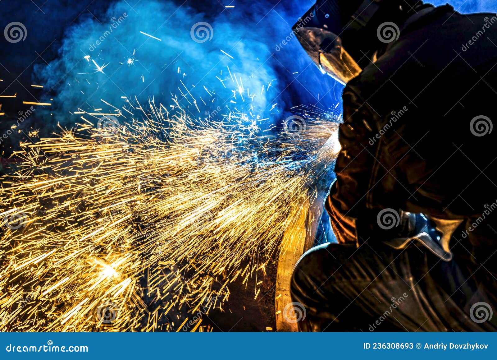 Plasma Cutting and Cutting of a Workpiece with a Graphite Electrode ...