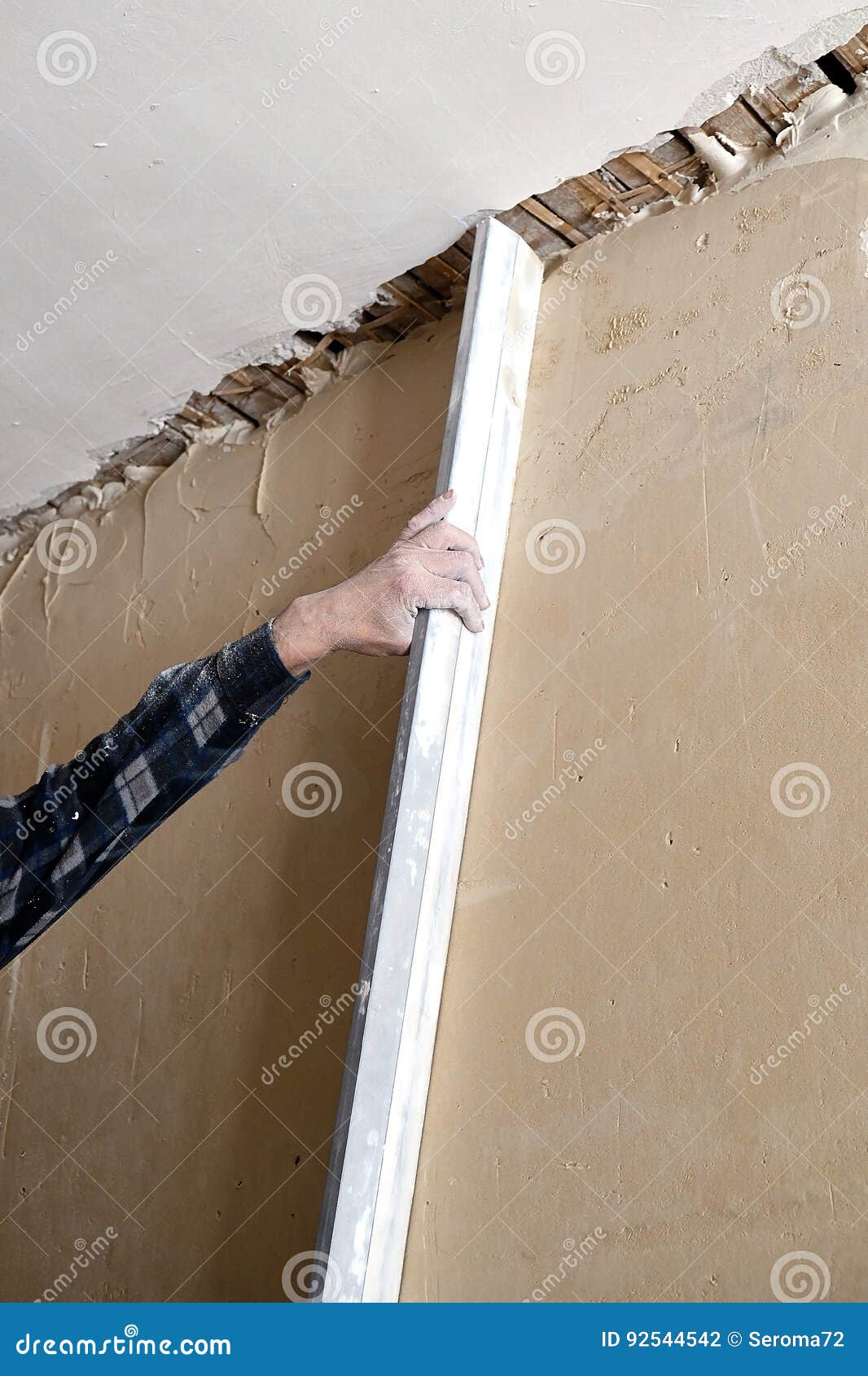 Alignment Of Walls In The Repair With The Help Of A Special Device ...