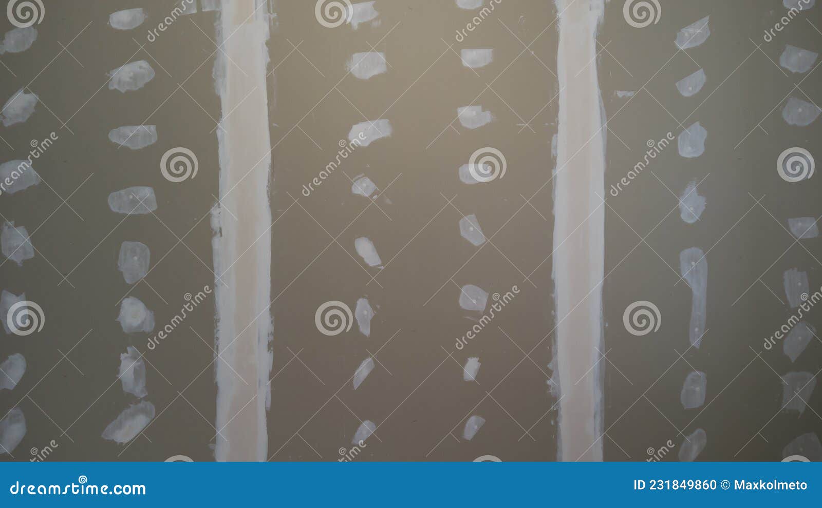 Plasterboard Wall with Putty Stains. Prepared Wall for Renovation Stock ...