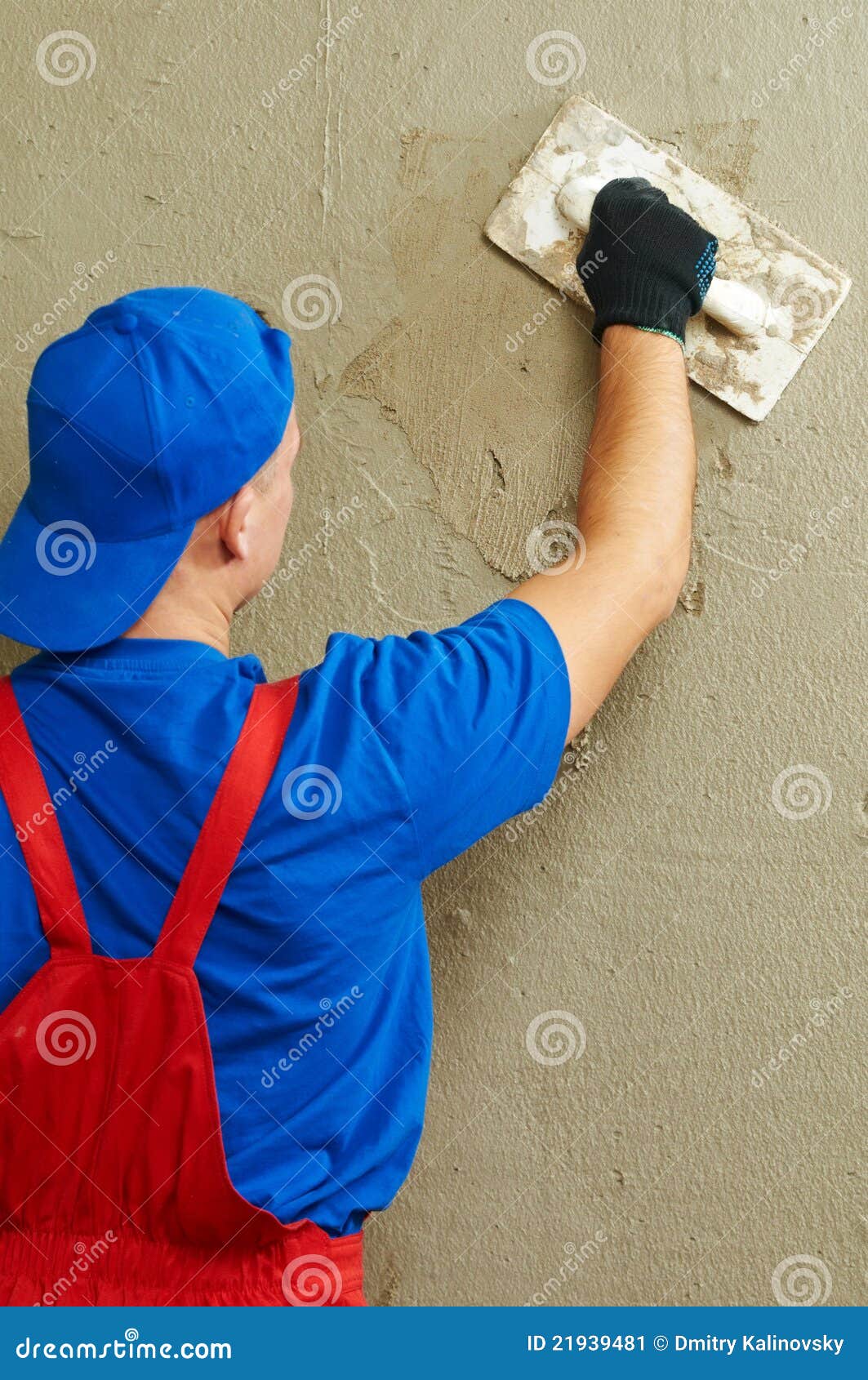 Plasterer at work stock image. Image of painter, renovation - 21939481