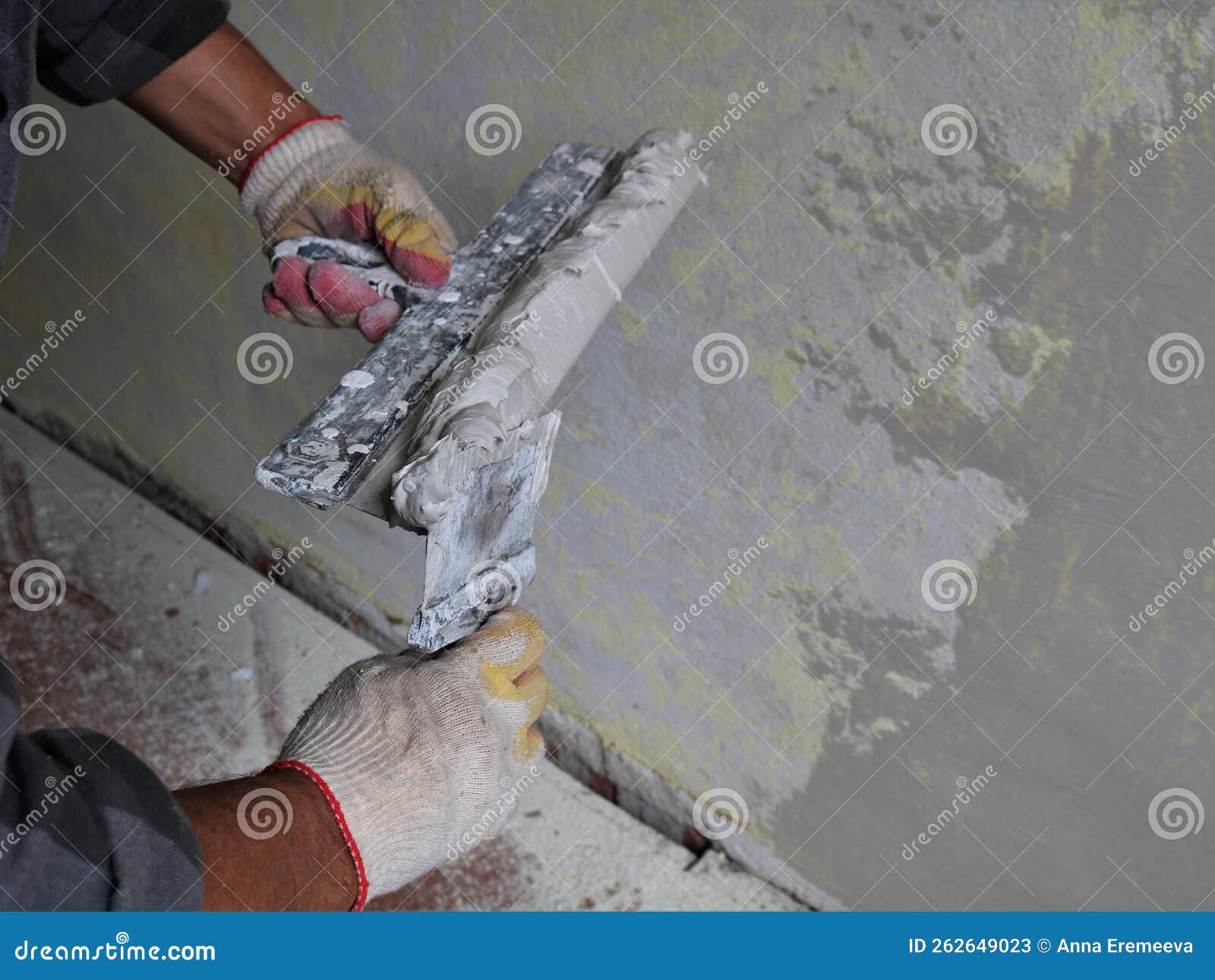 Plasterer Work with Two Spatulas and Mortar Stock Image - Image of ...