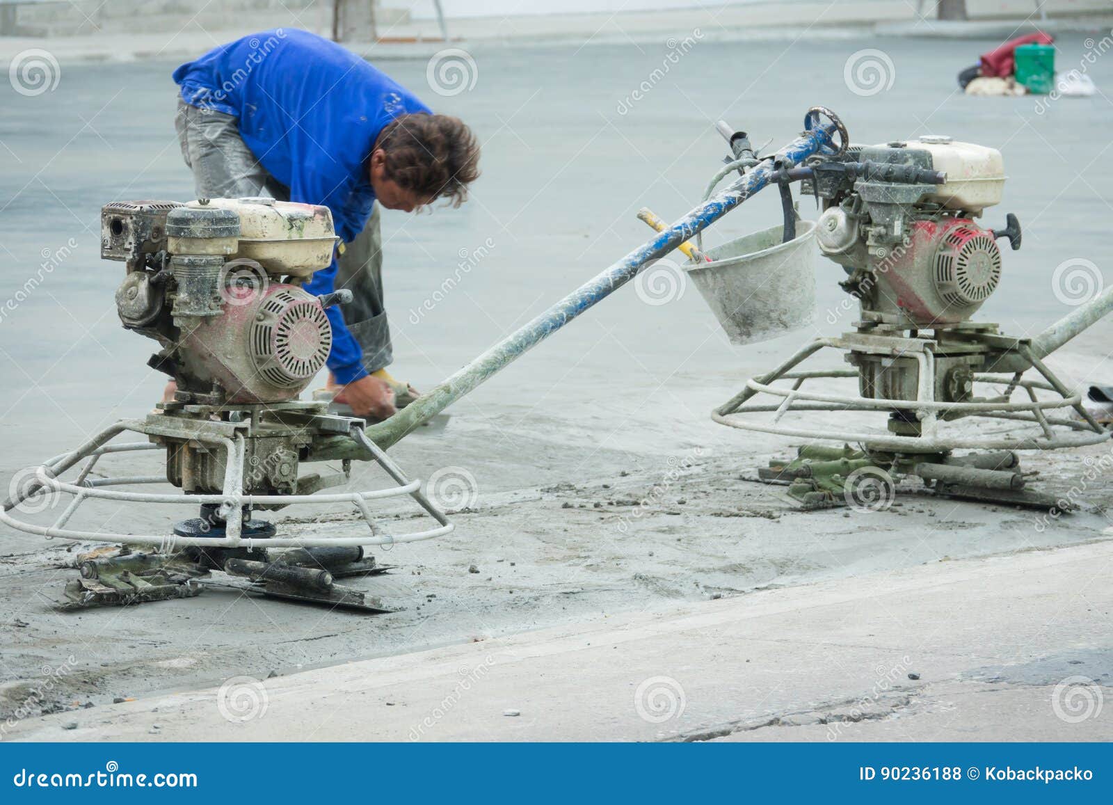 Plastering Machine For House Plastering Walls. Electric Spray Plaster ...