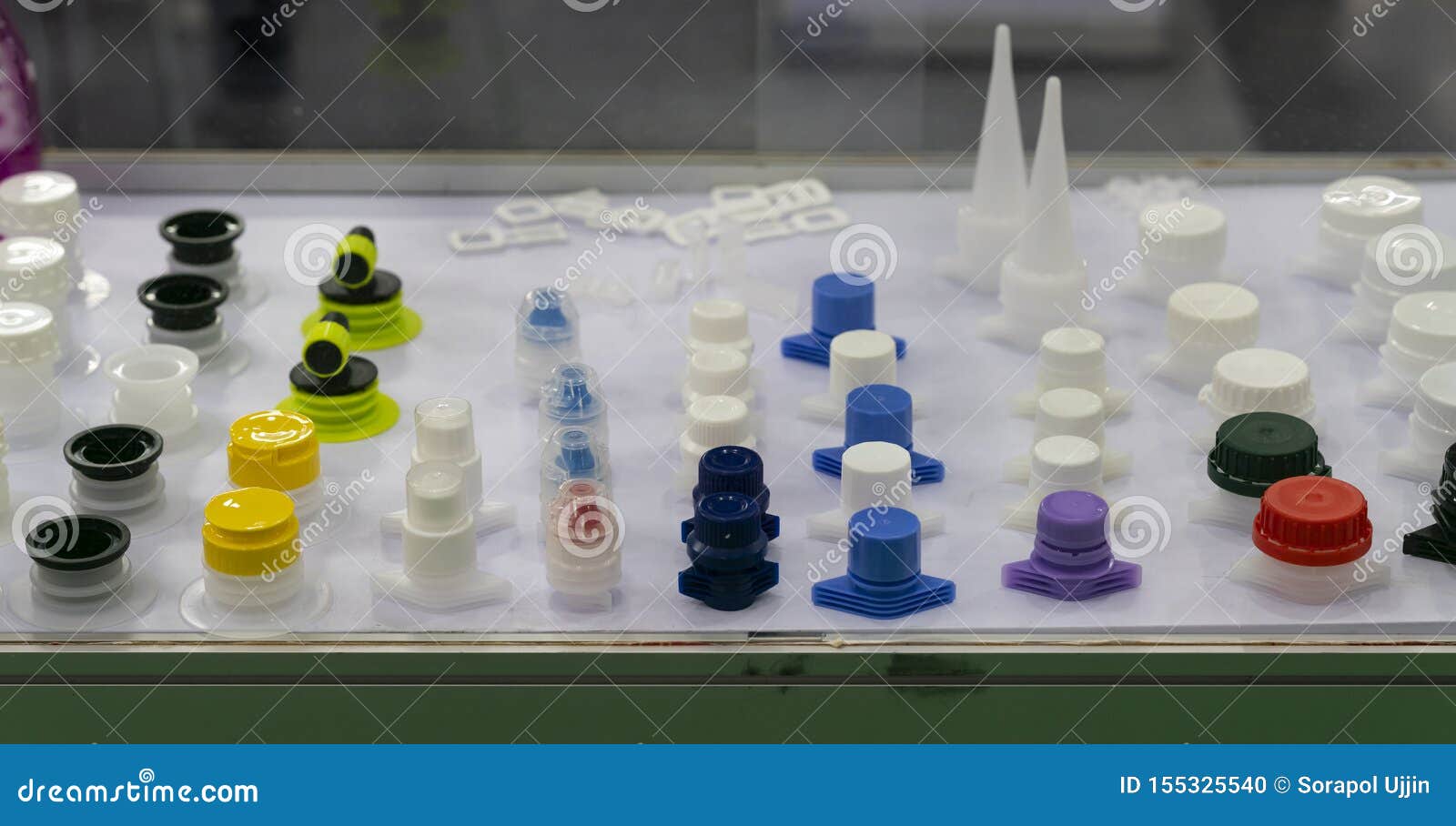 Plastic Bottle Cap and Hot Blow Manufacturing, Bottle Blow Mold, Bottle ...