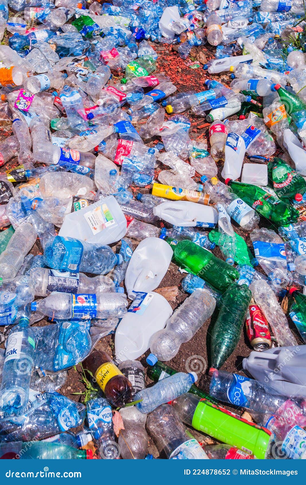 Plastic bottle waste editorial photography. Image of empty - 224878652