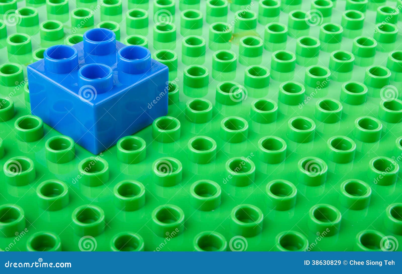 Plastic bouwstenen stock afbeelding. Image of ontwikkeling - 38630829