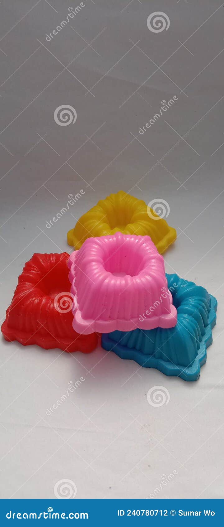 Plastic Cake Molds Commonly Used To Make Food Stock Photo - Image of ...