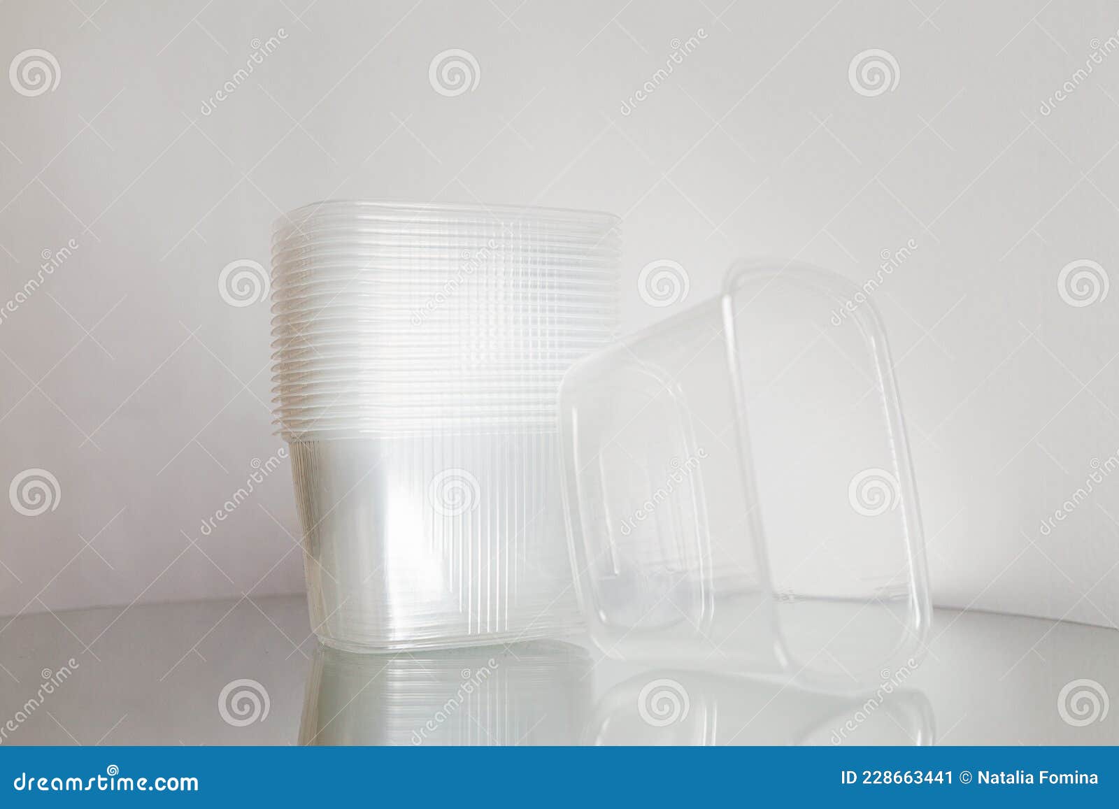 White Plastic Transparent Container for Packing and Carrying Food Stock ...