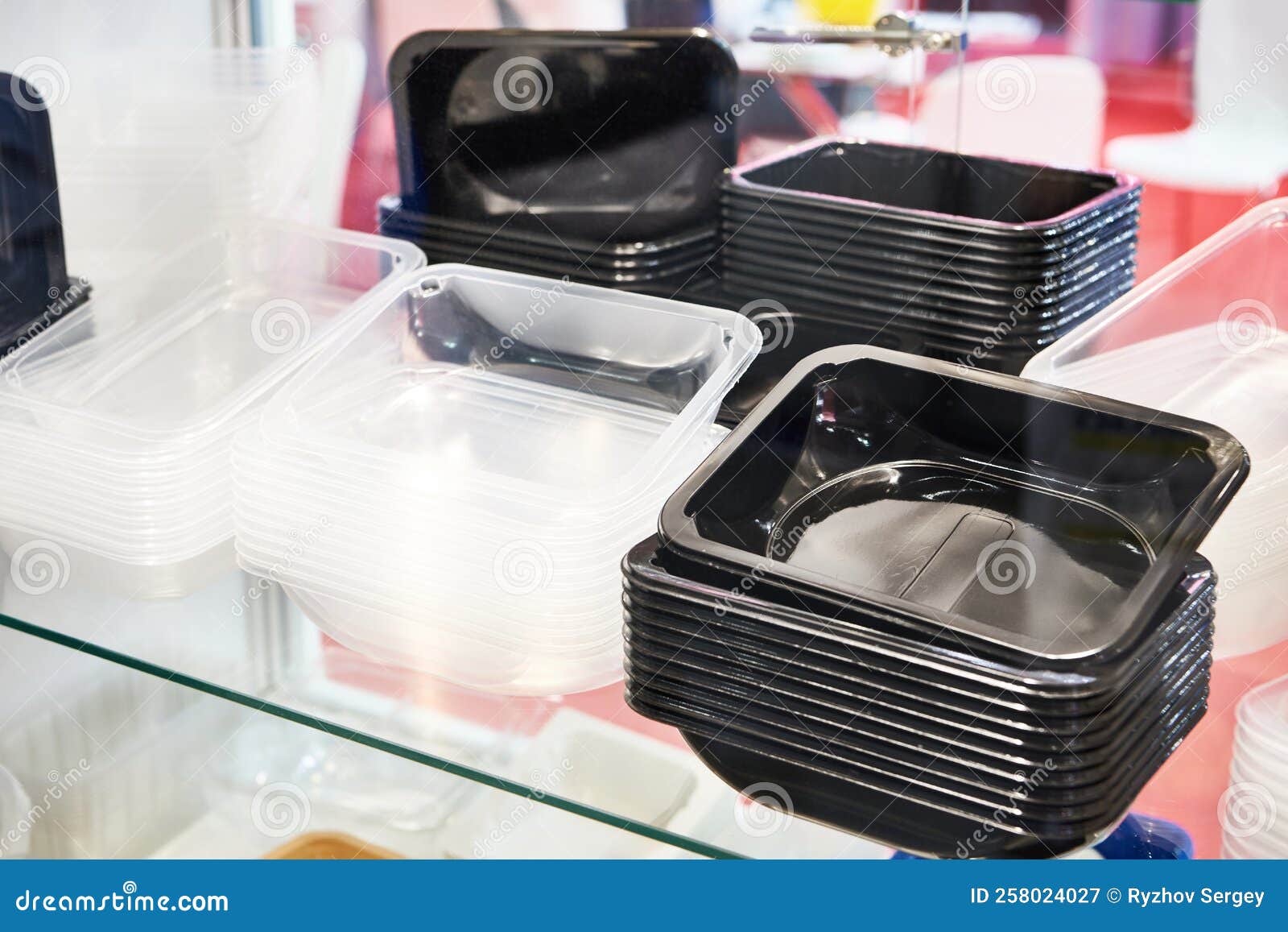 Plastic Disposable Food Containers Stock Image - Image of store ...