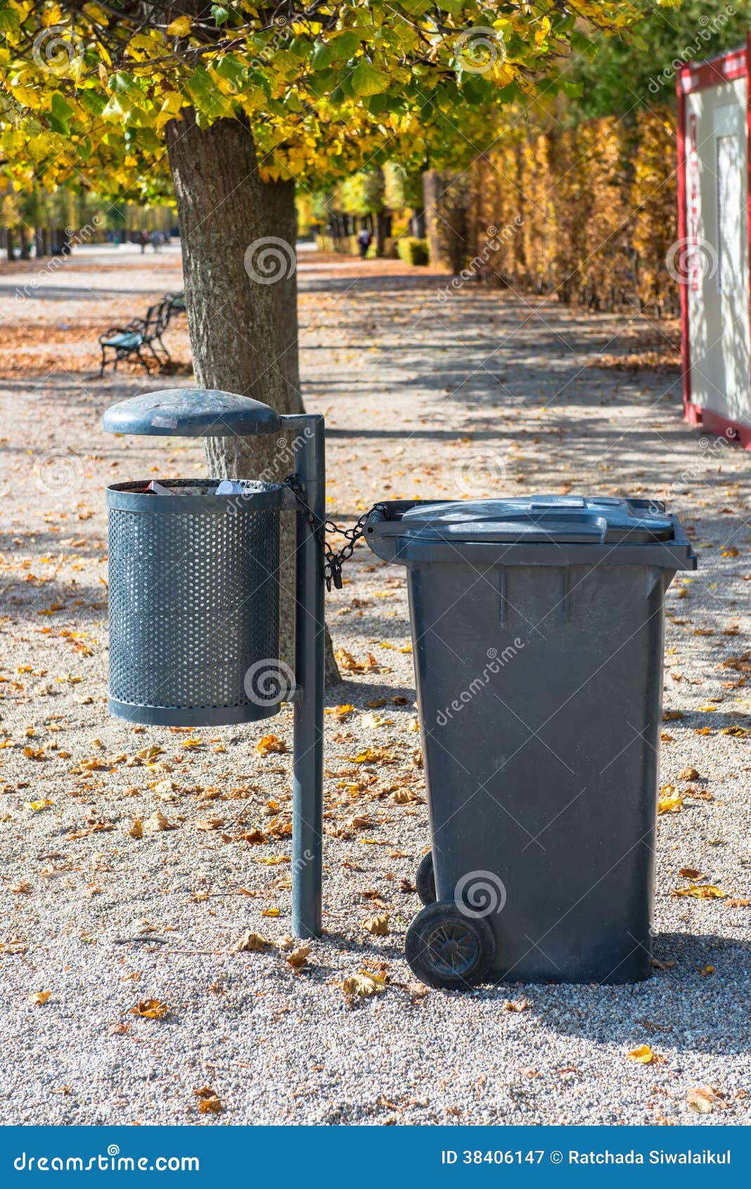 Plastic dust bin stock image. Image of metal, open, dump - 38406147